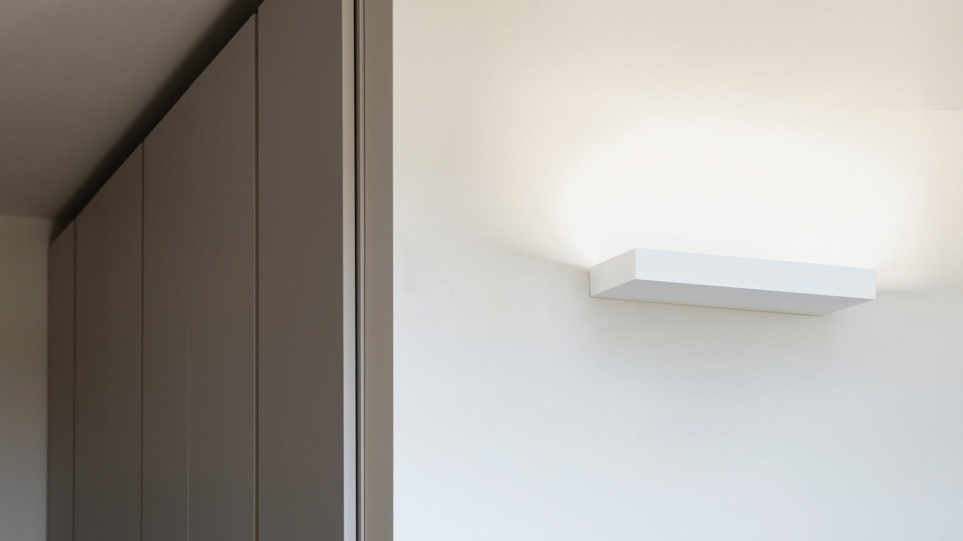 LED indirect light aluminium wall light REC Rec Collection By ...
