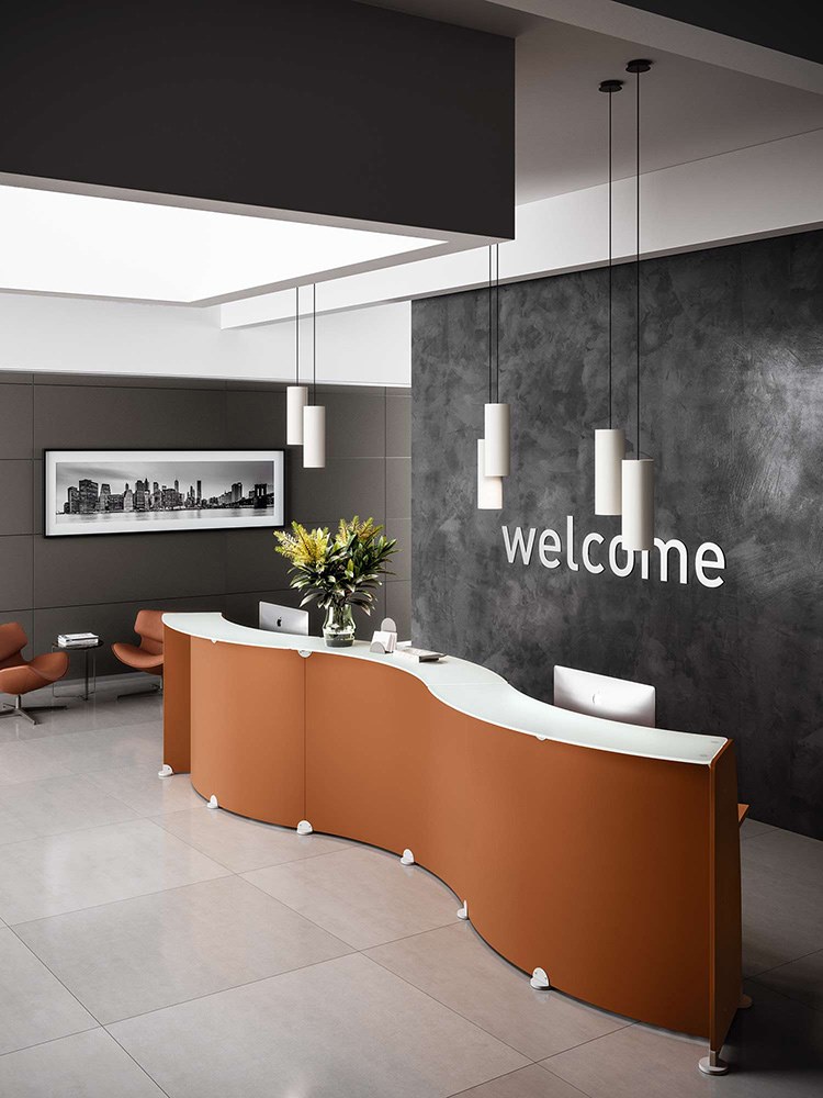 RECEPTION GLASS Modular reception desk By Quadrifoglio Group