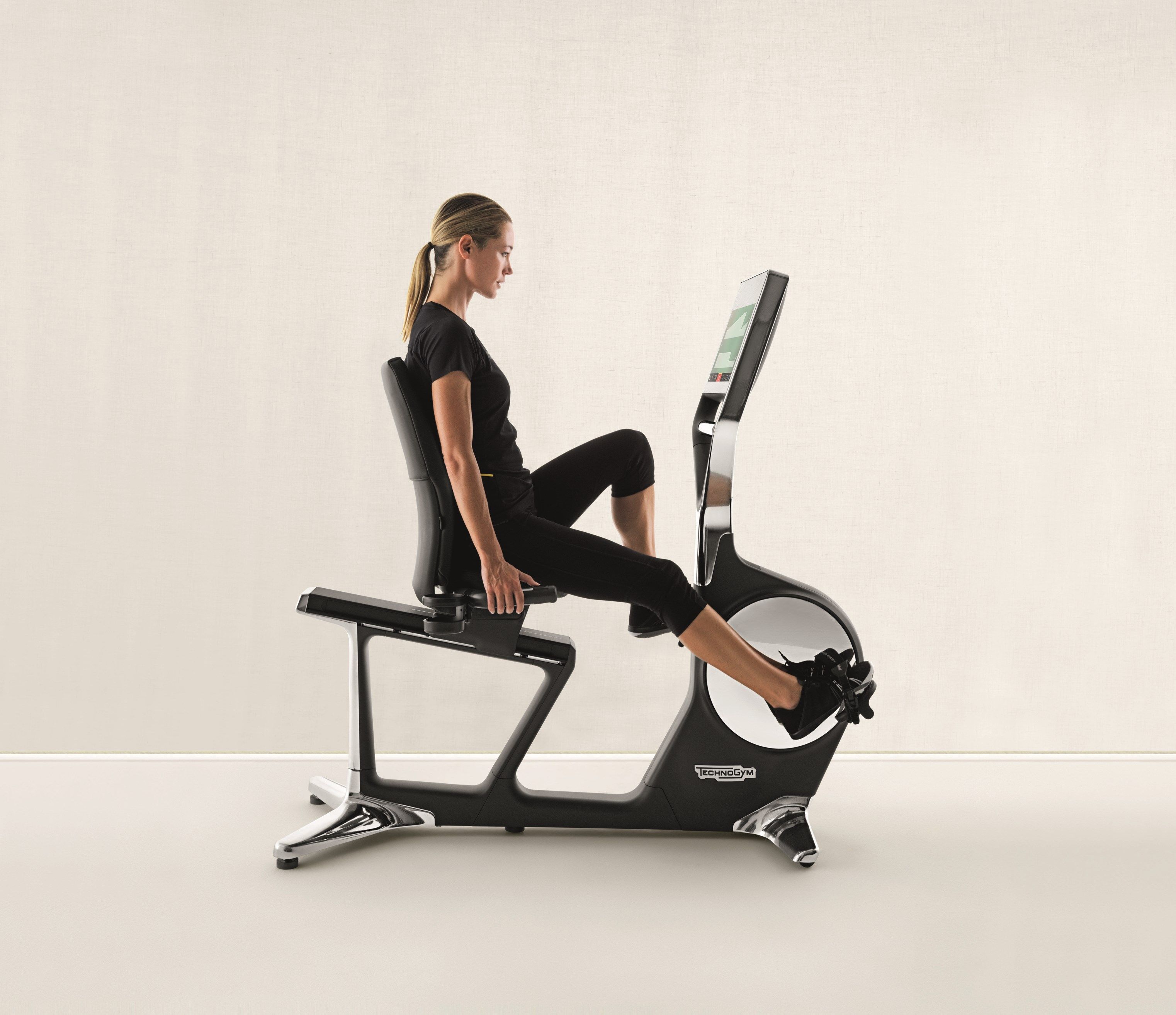 Exercise bike RECLINE PERSONAL UNITY By Technogym design Antonio Citterio