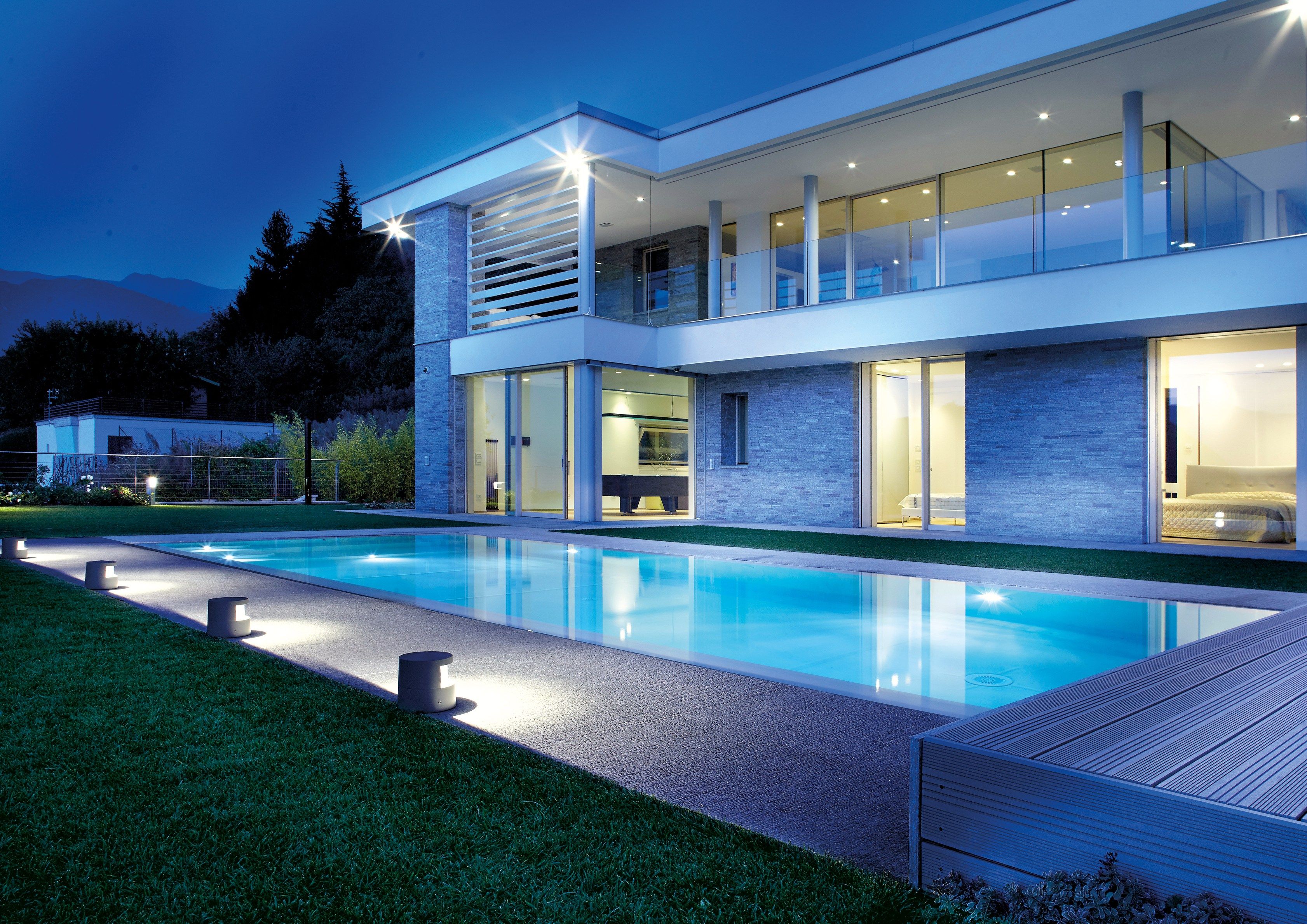 Paletto e minipaletto a led e sorgenti tradizionali REEF By SIMES