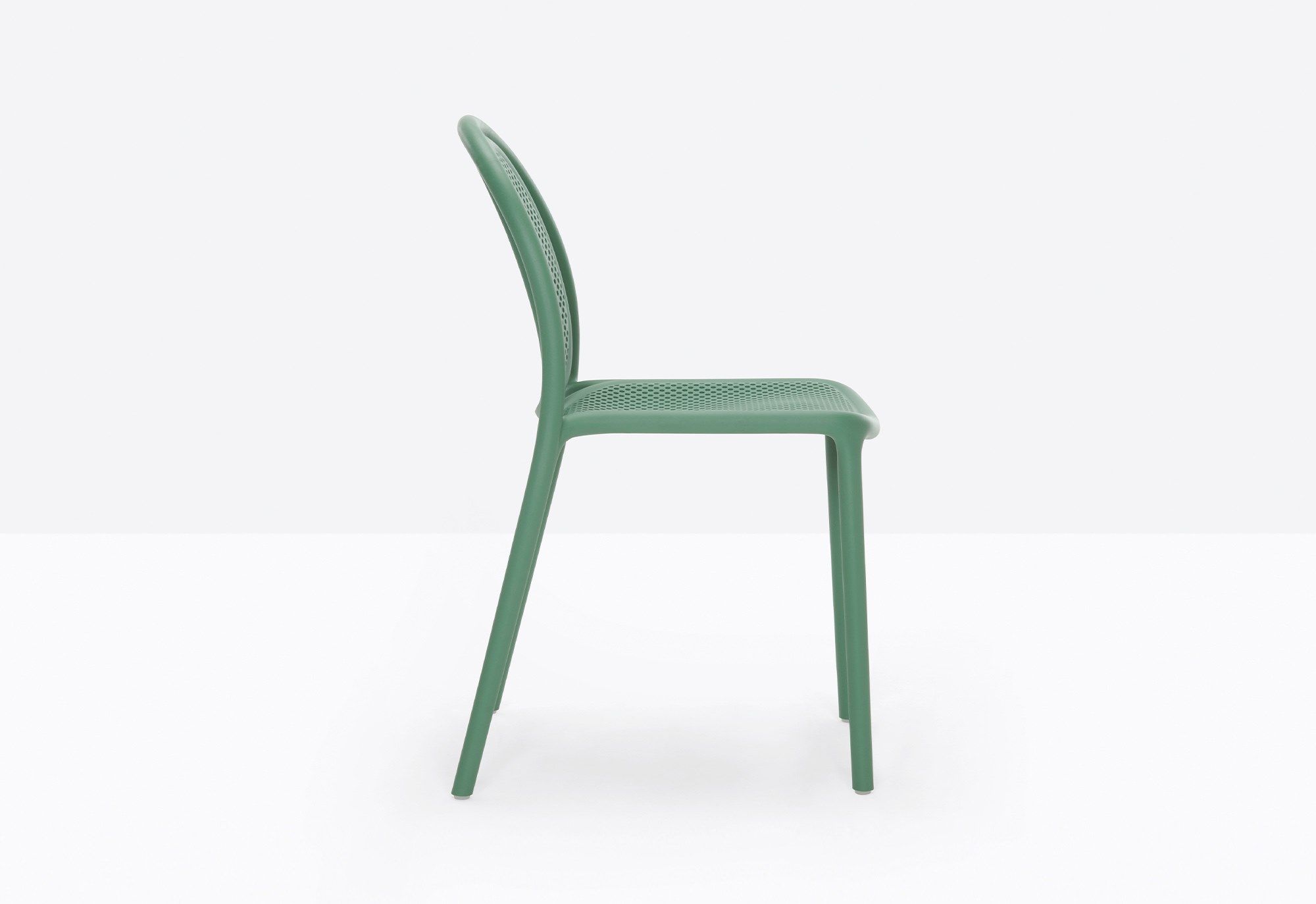 REMIND 3730 Chair By Pedrali | design Eugeni Quitllet
