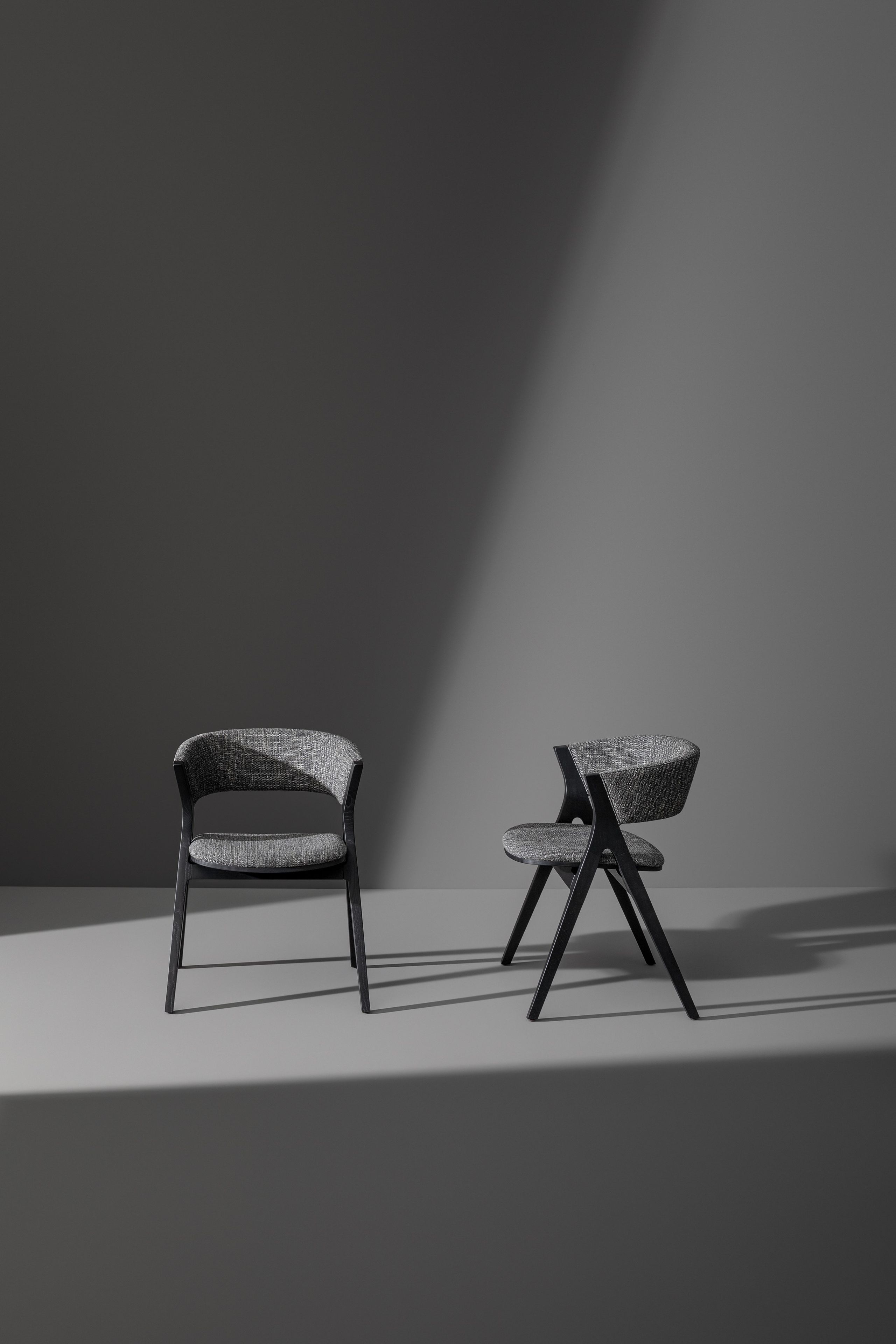 REMO Chair By Bonaldo | design Toshiyuki Yoshino