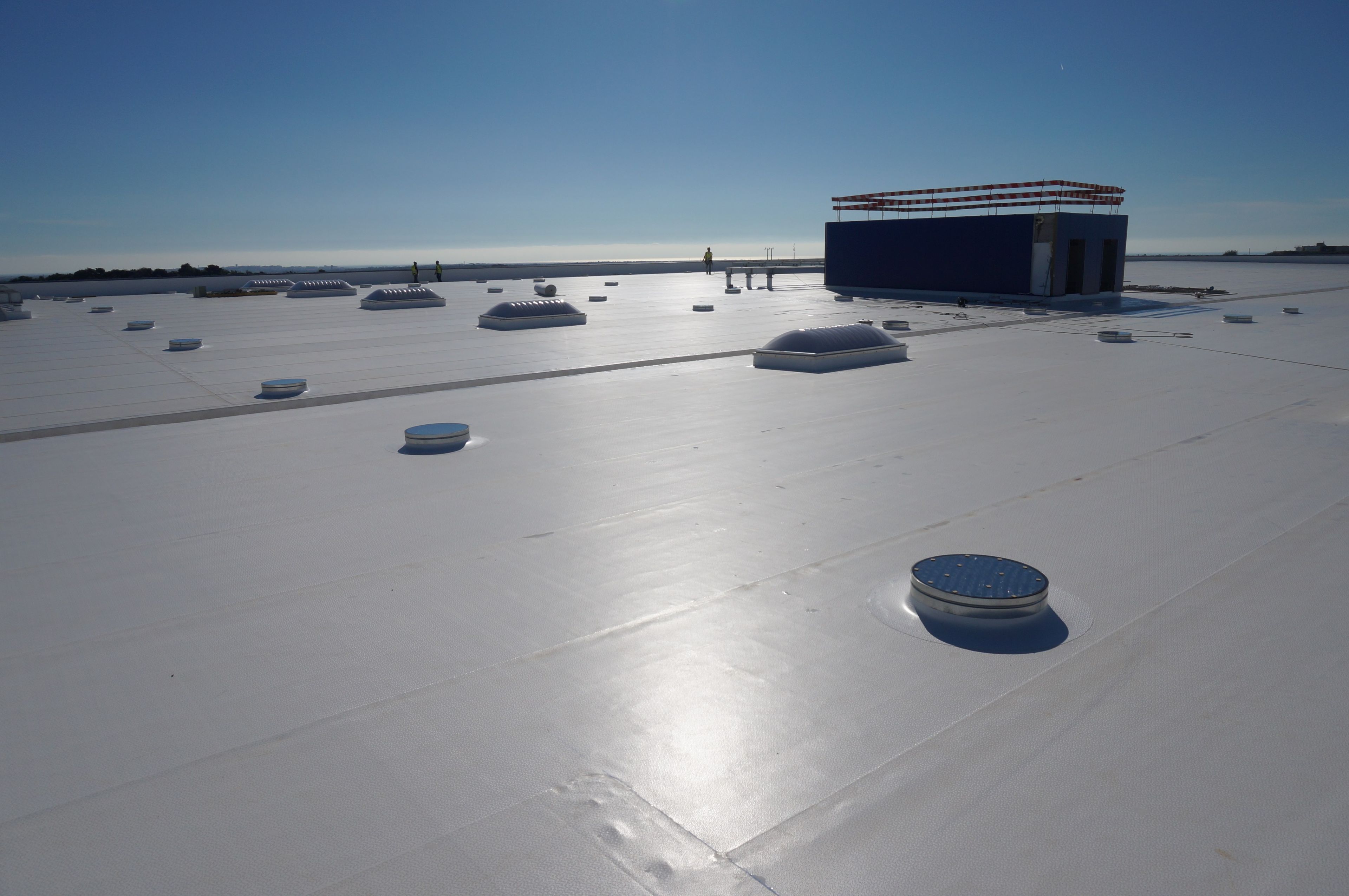 RENOLIT ALKORPLAN Bright Prefabricated polymer membrane By RENOLIT ...