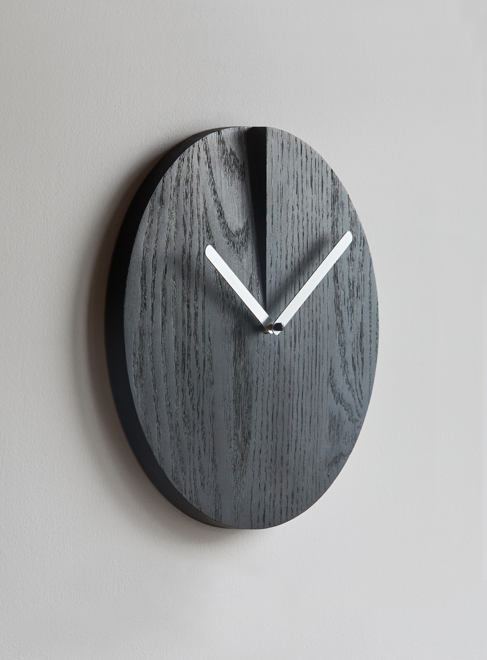 Wall-mounted oak clock RESET By MARdiROS