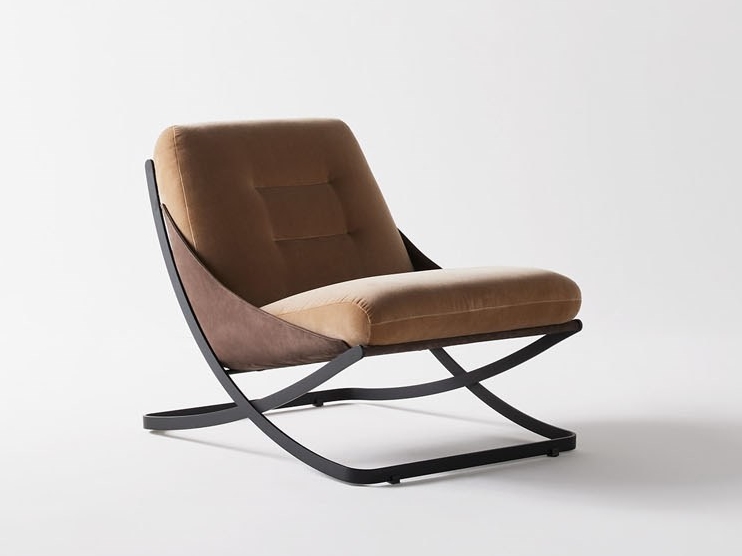 REST Fabric easy chair By Nube Italia | design Carlo Colombo
