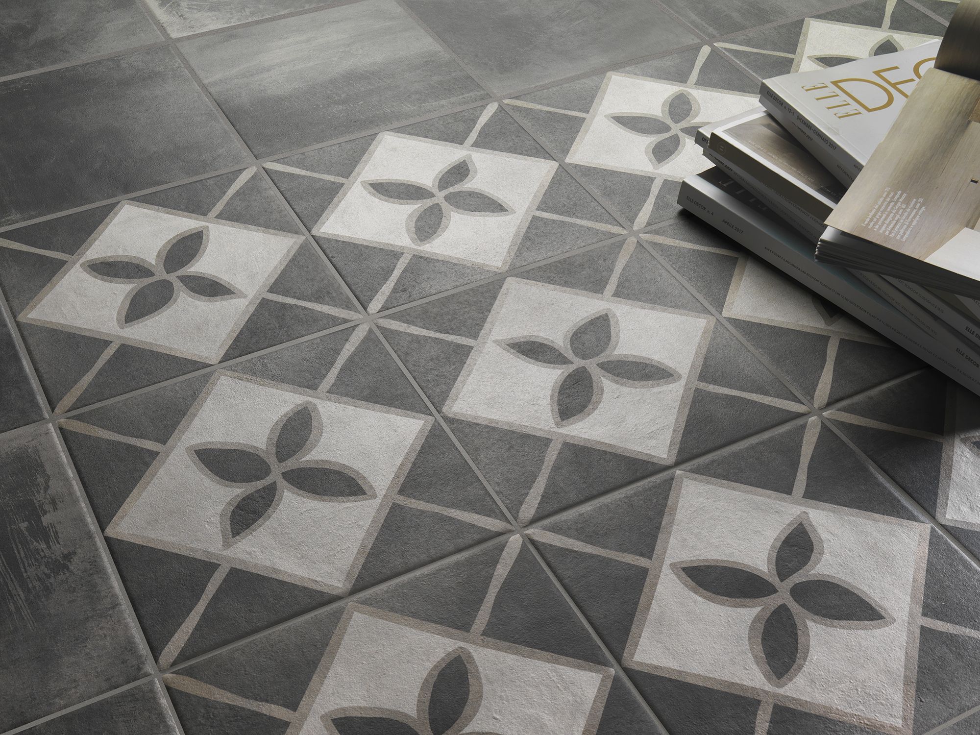 RETRÒ Porcelain stoneware wall/floor tiles By ECCENTRICO