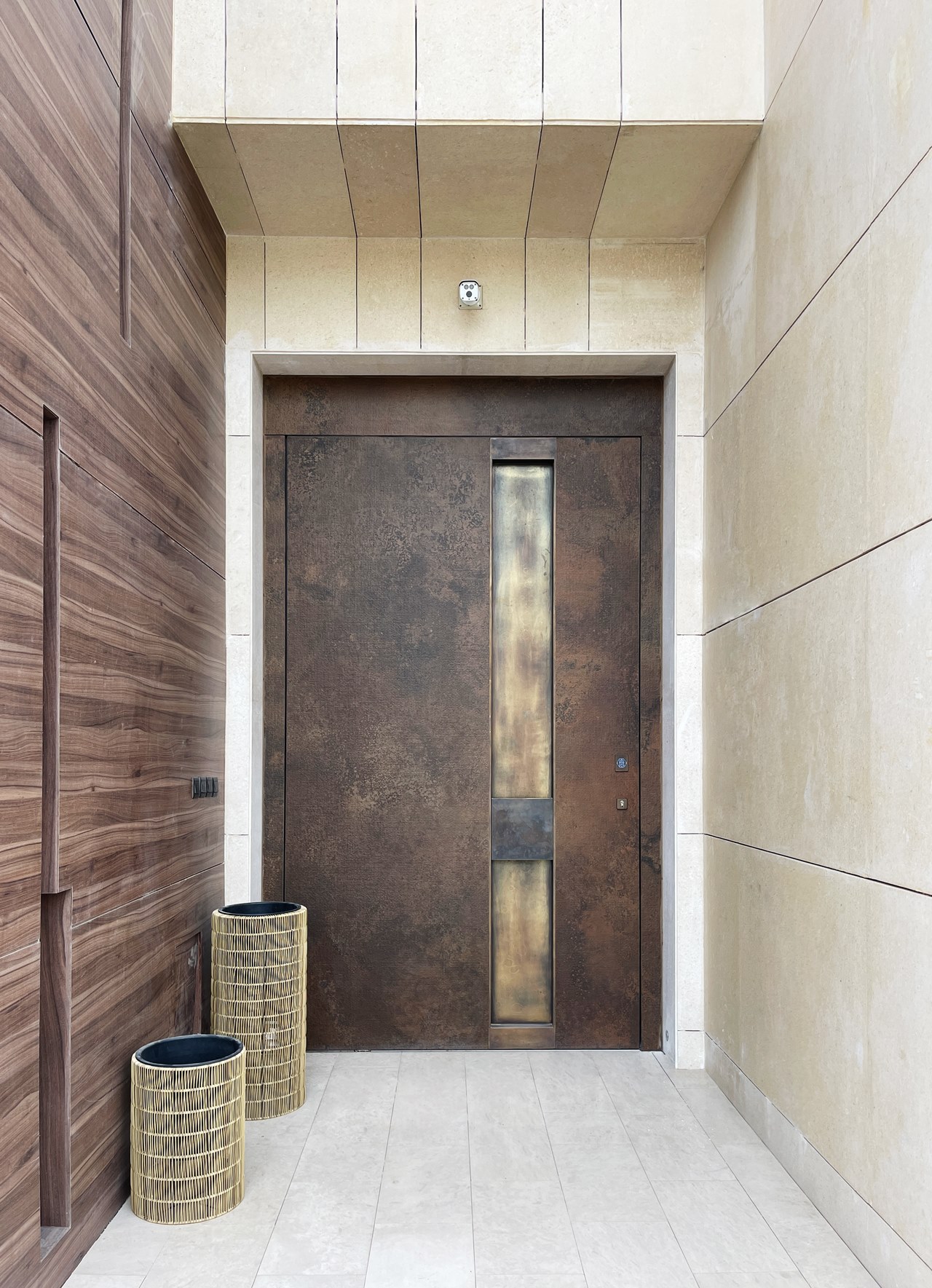 RIALTO Armored doors with porcelain and burnish brass covering By Ercole