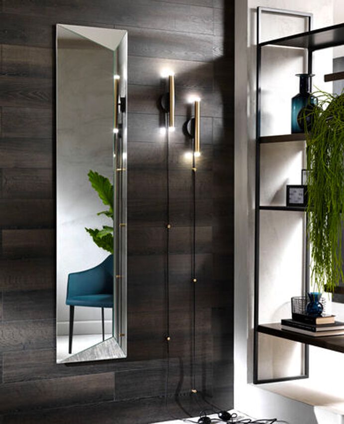 STILO A Painted metal wall light By RIFLESSI