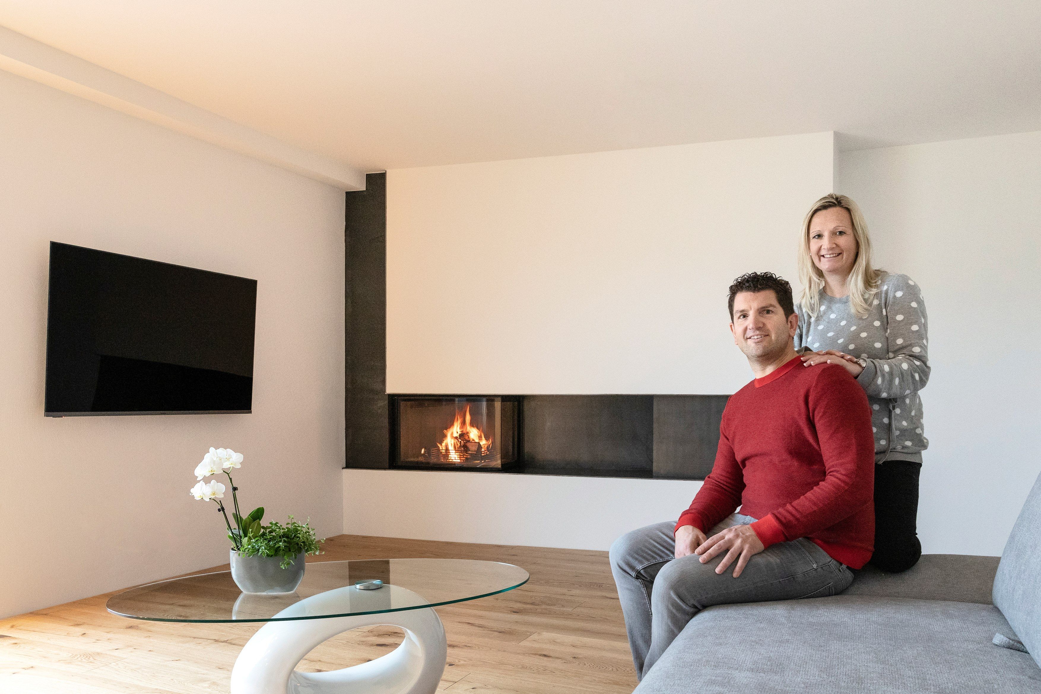 RII Caminetto a legna angolare By RUEGG