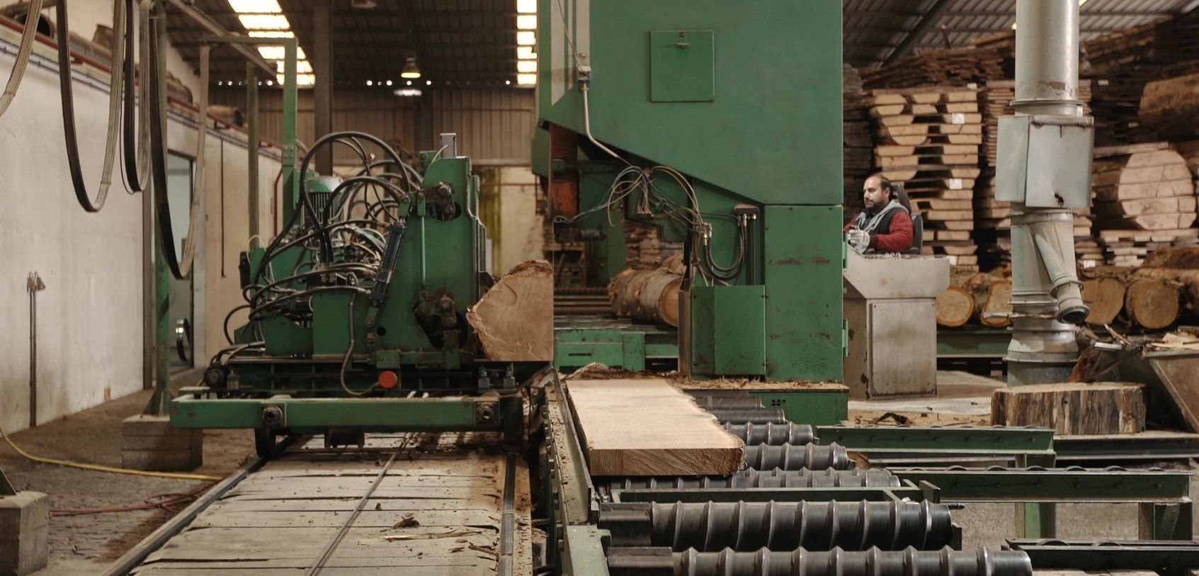 RIO IPANEMA Rectangular wood and glass dining table By Roche Bobois | design Bruno Moinard