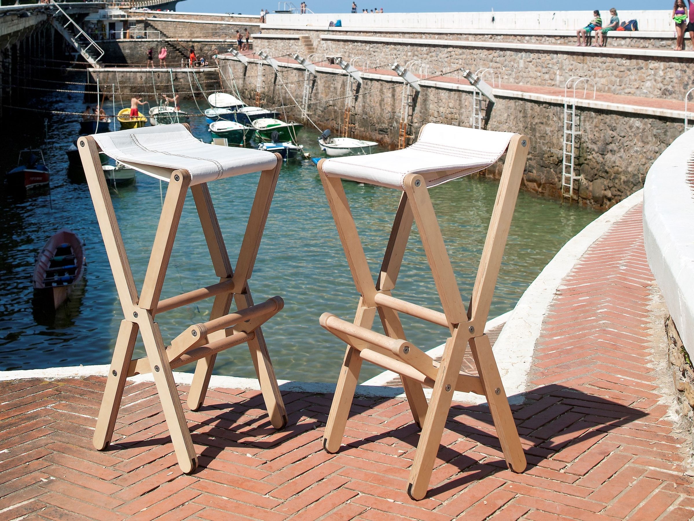 2ND RIS Taburete By DVELAS