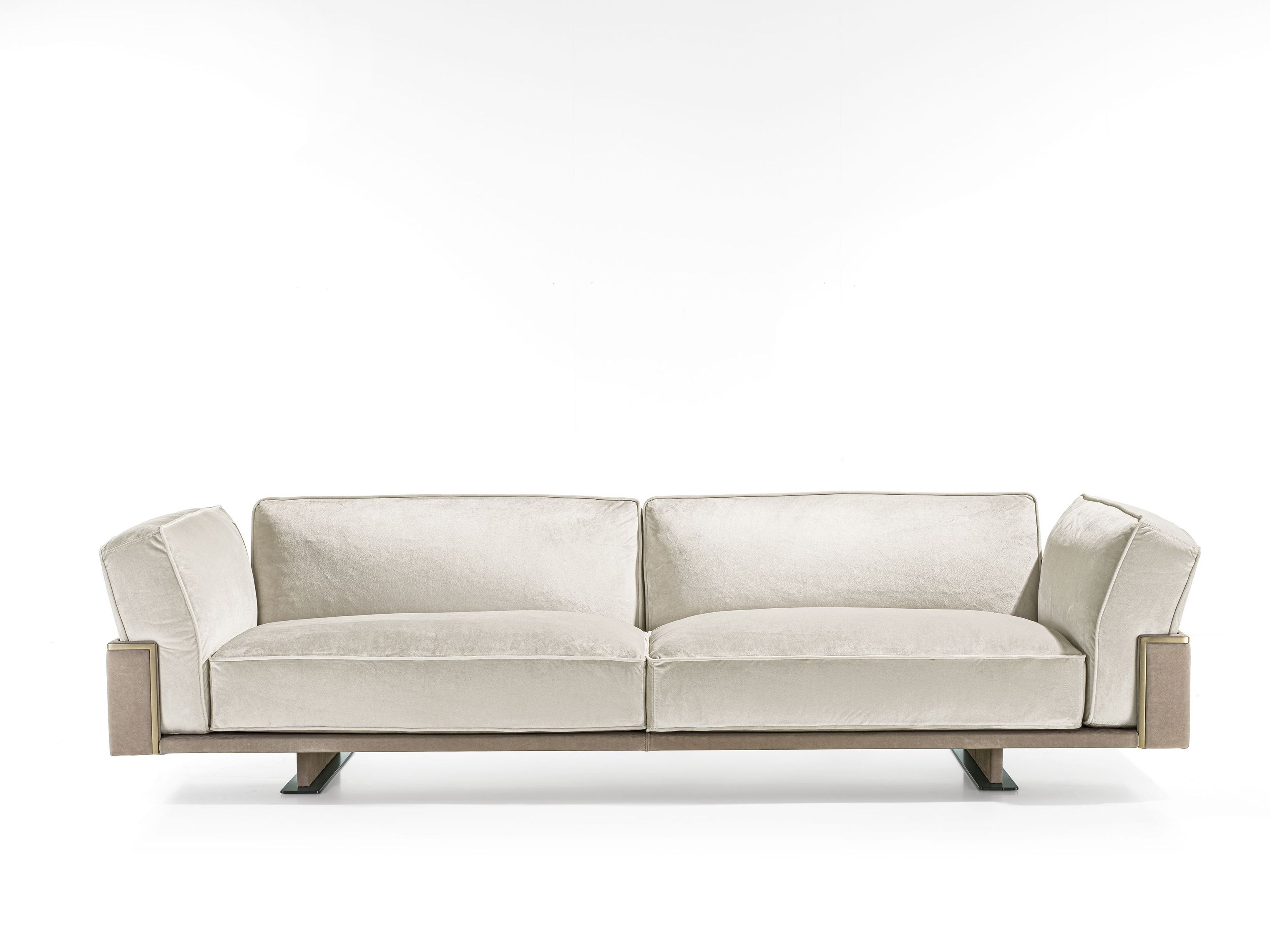 RITUAL | 3 seater sofa By Longhi design Giuseppe Viganò