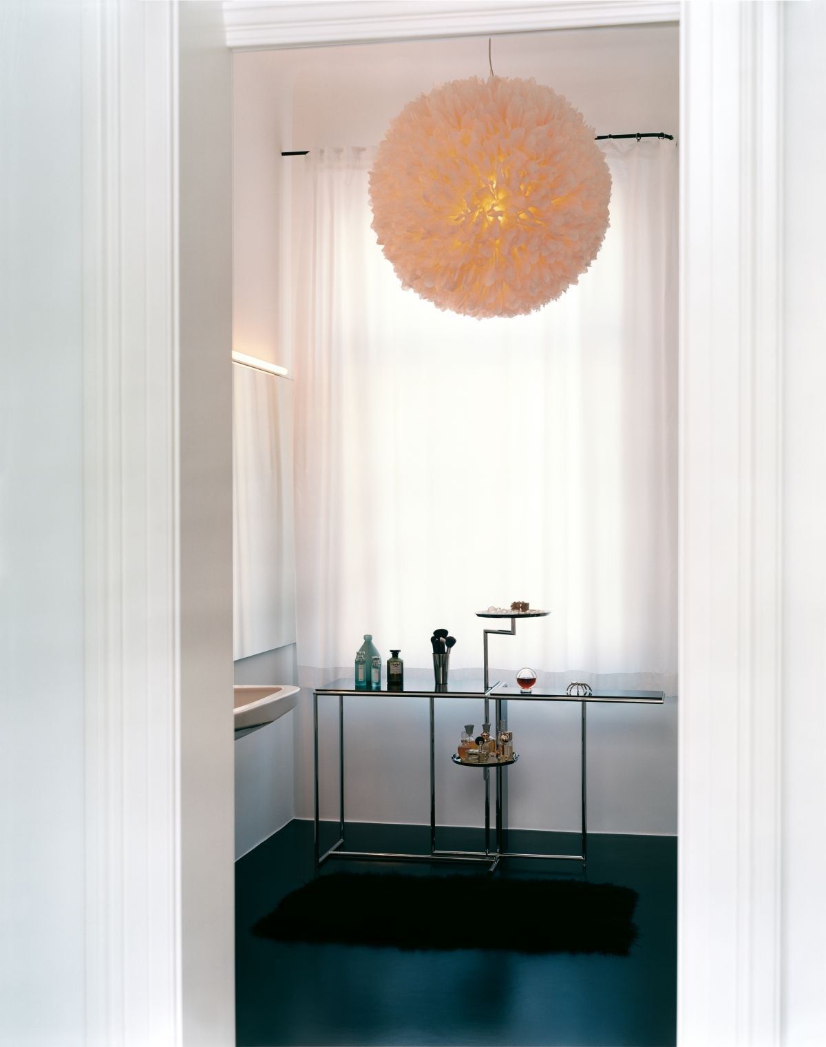 RIVOLI coffee table By ClassiCon design Eileen Gray