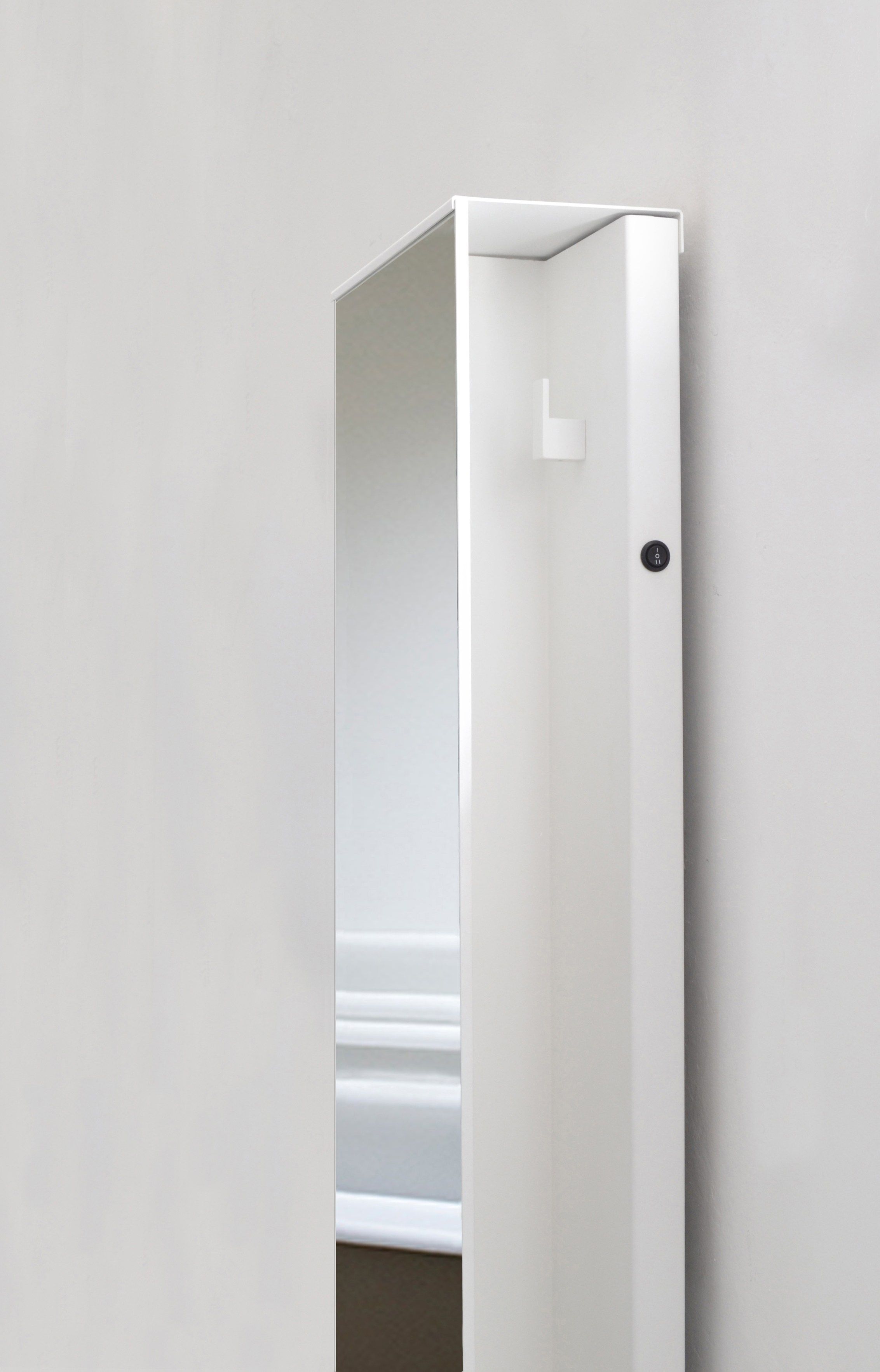 ROBE DOUBLE Vertical wall-mounted towel warmer By MG12 | design Monica ...