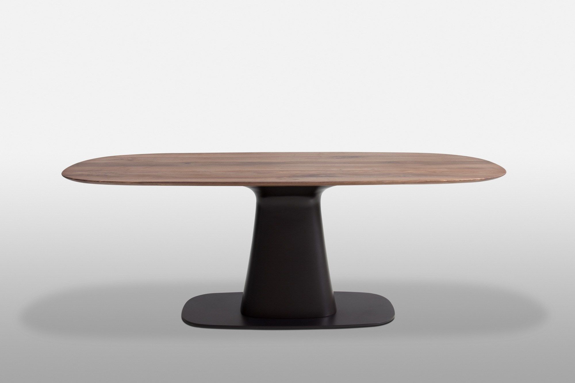 ROLF BENZ 8950 | Table Table en acier et bois By Rolf Benz | design ...