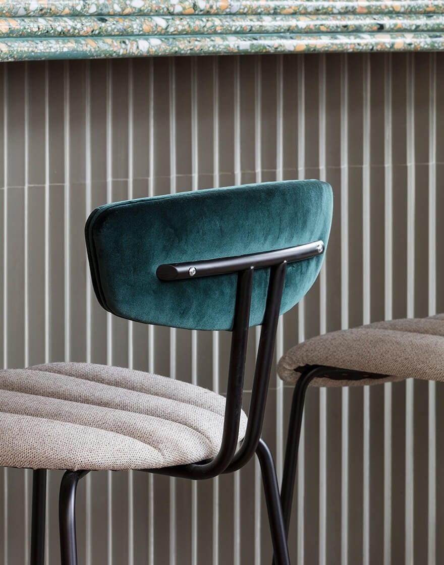 ROMBINI TRIANGLE GREY Porcelain stoneware 3D Wall Cladding By Mutina ...