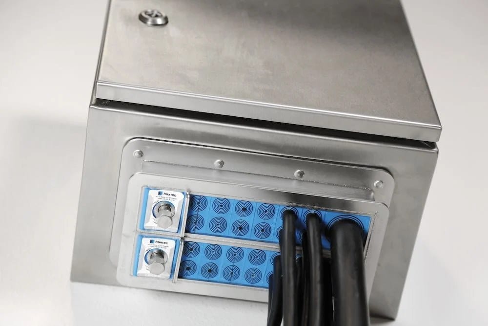 Wiring system and device ROXTEC HD By Roxtec Italia