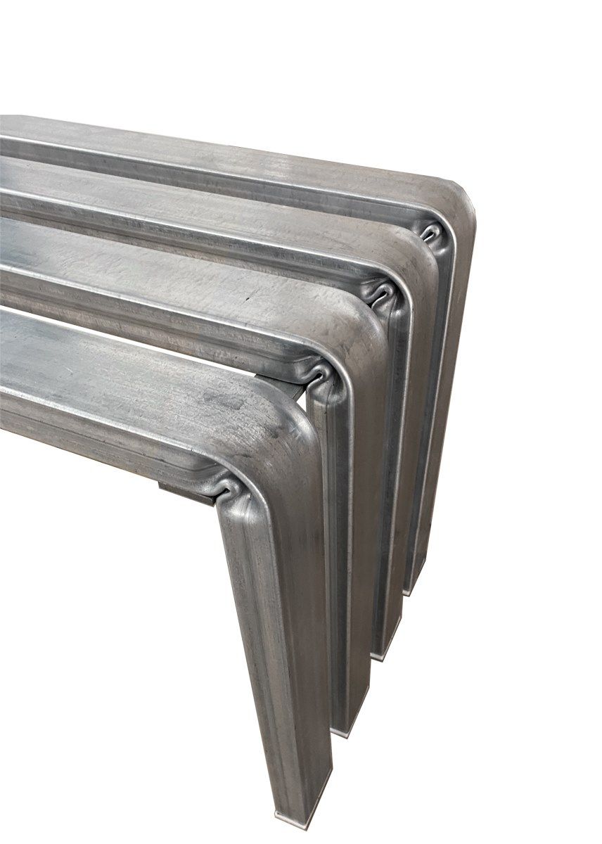 RUNWAY | Galvanized steel bench By Situér