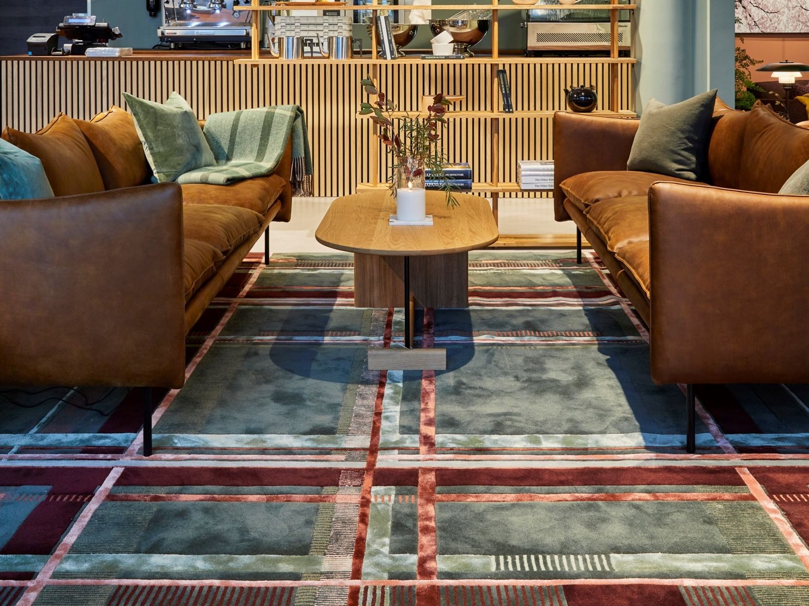 RUTER ARMY GREEN 地毯 By Volver 设计师Ksenia Stanishevski, Renate Alexandersen