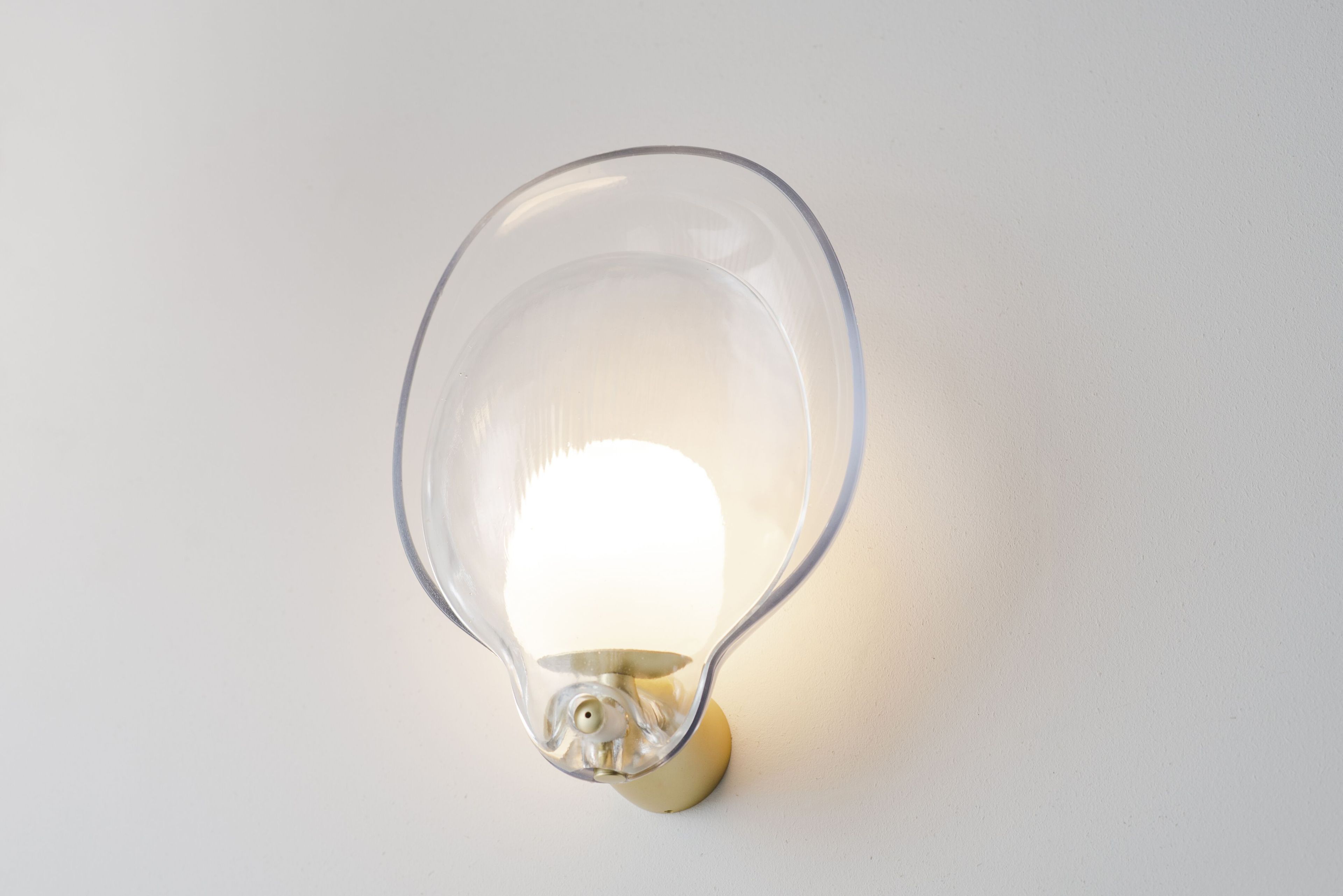 PETAL Wall lamp By Rakumba