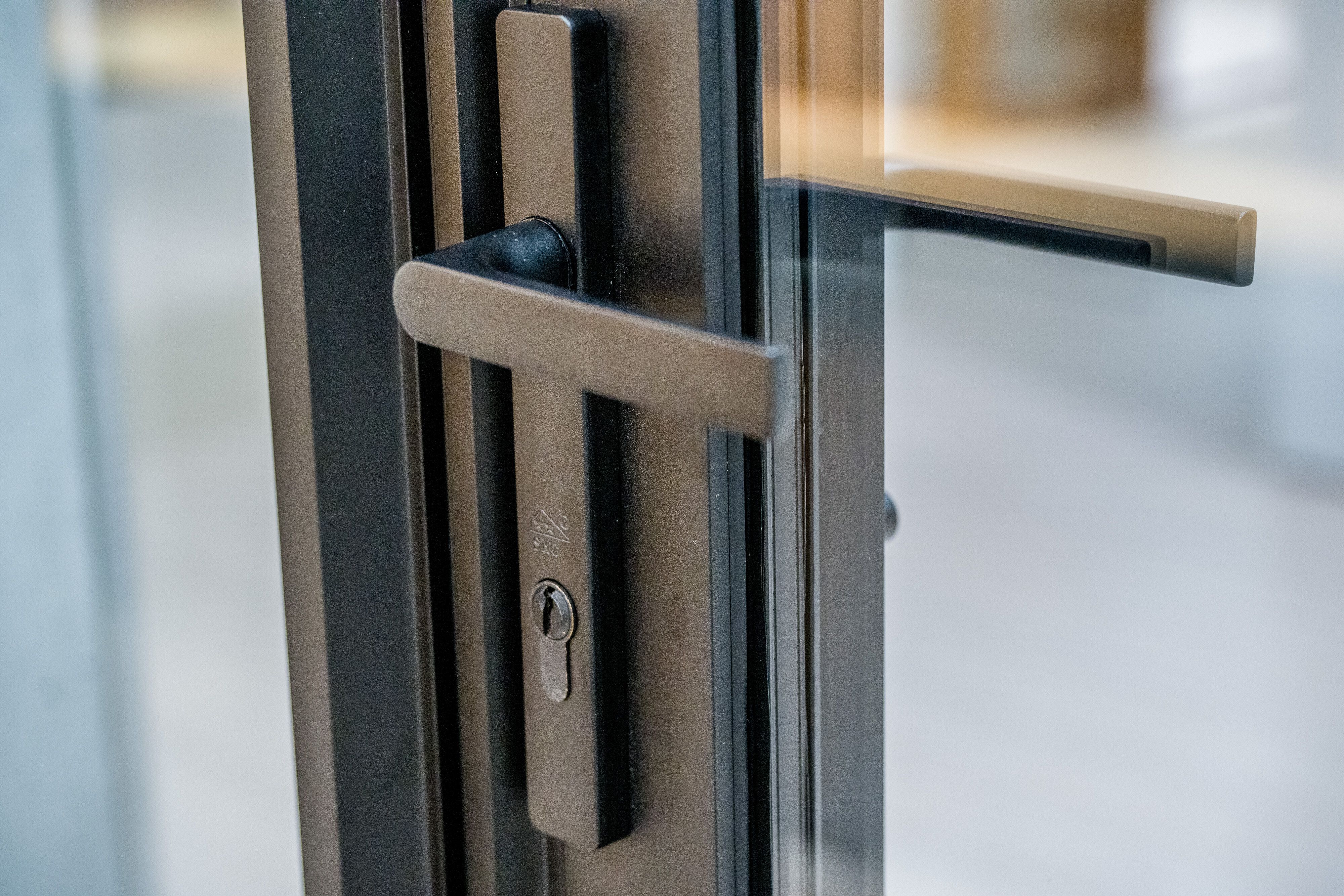SLIM LINE 38 ULTRA SLIM Aluminum hinged door with double glass By ...