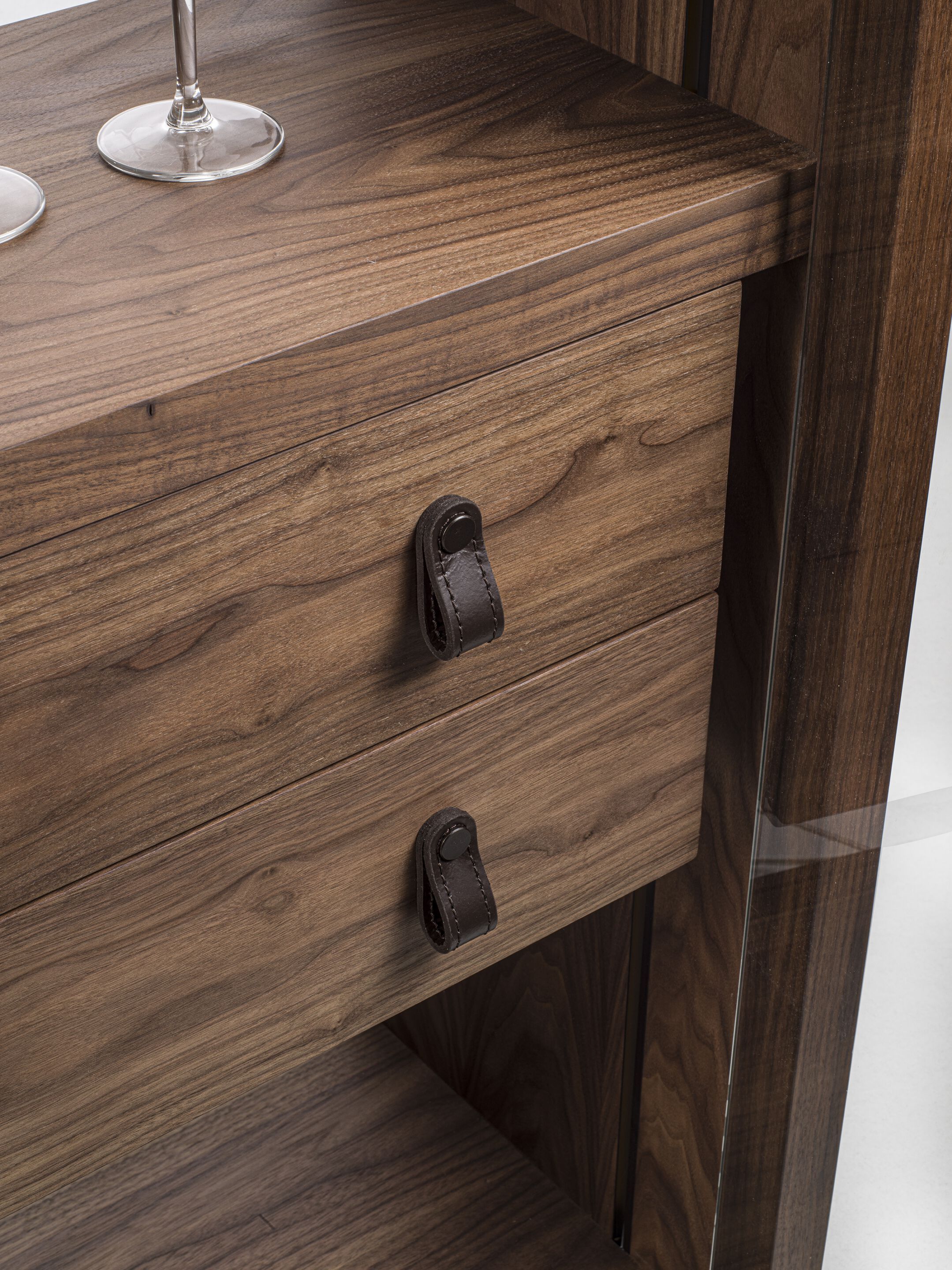 REFLEX Cabinet in solid wood and blockboard with glass back By Riva 1920