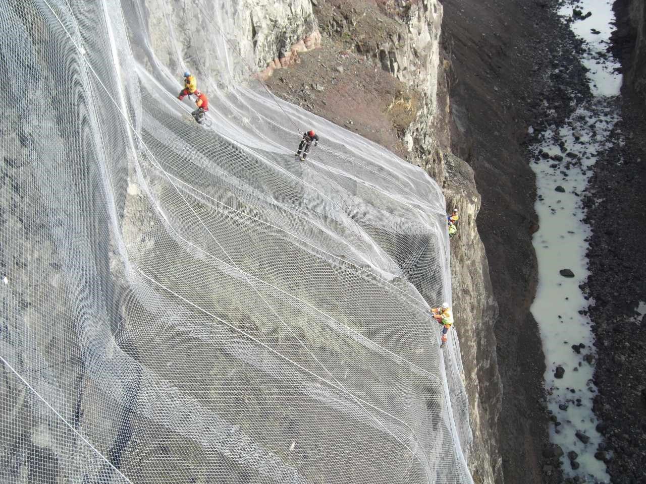 Rockfall drape Rockfall protection Protective mesh By GEOBRUGG