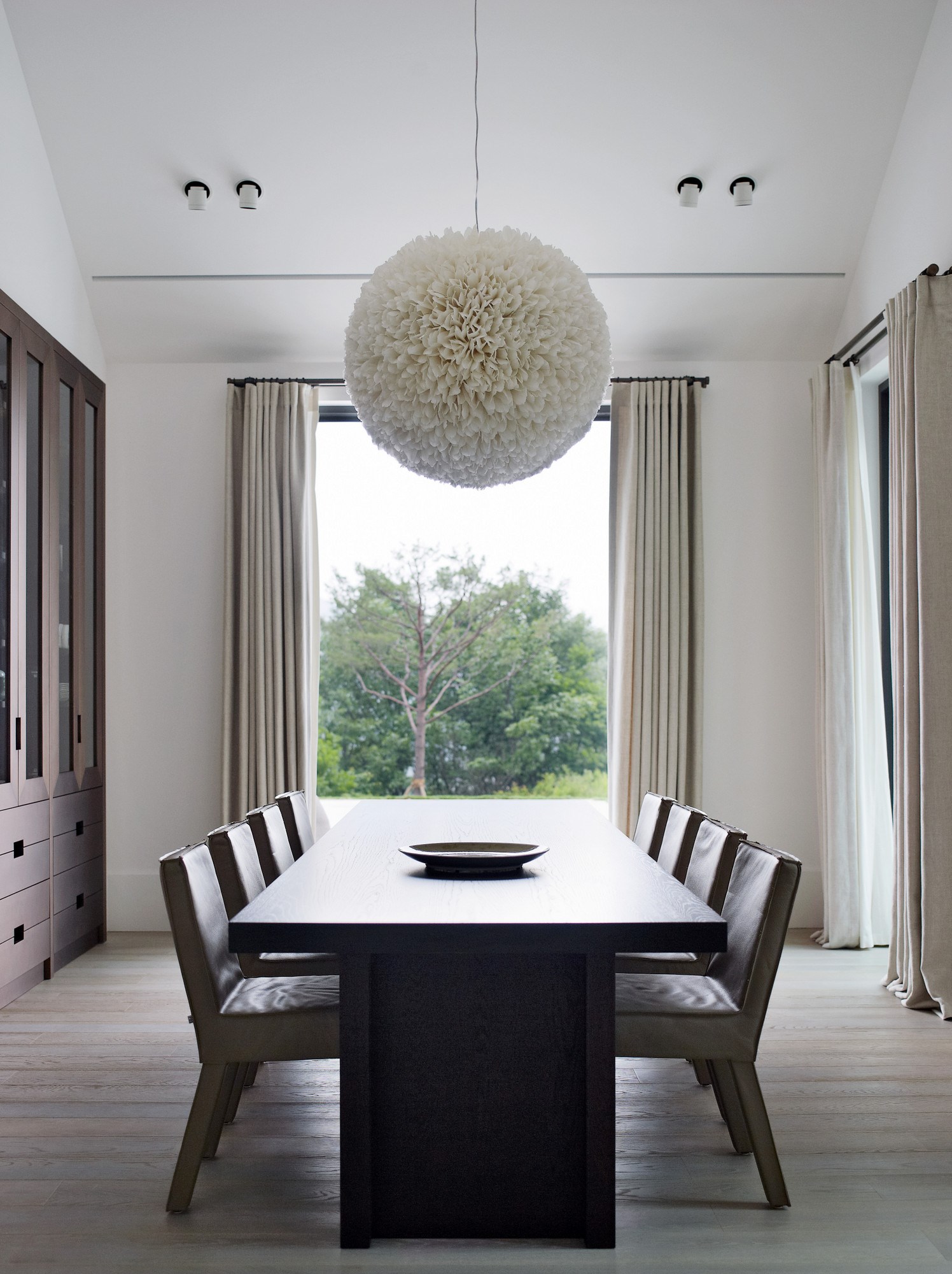SAAR Upholstered chair By Piet Boon | design Piet Boon