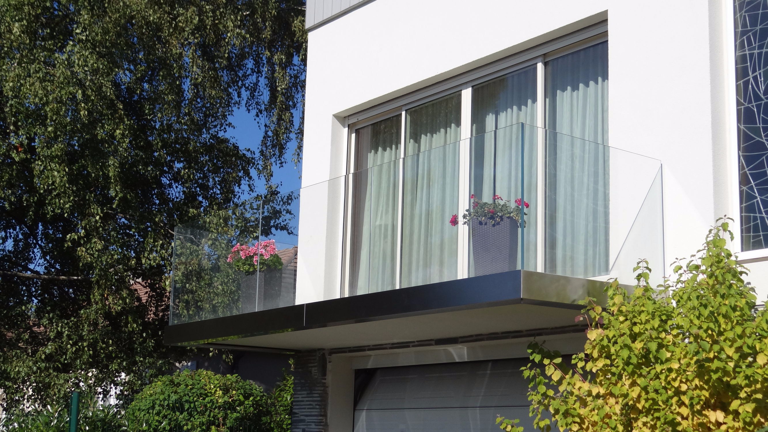SABCO | Parapet By Colcom Group