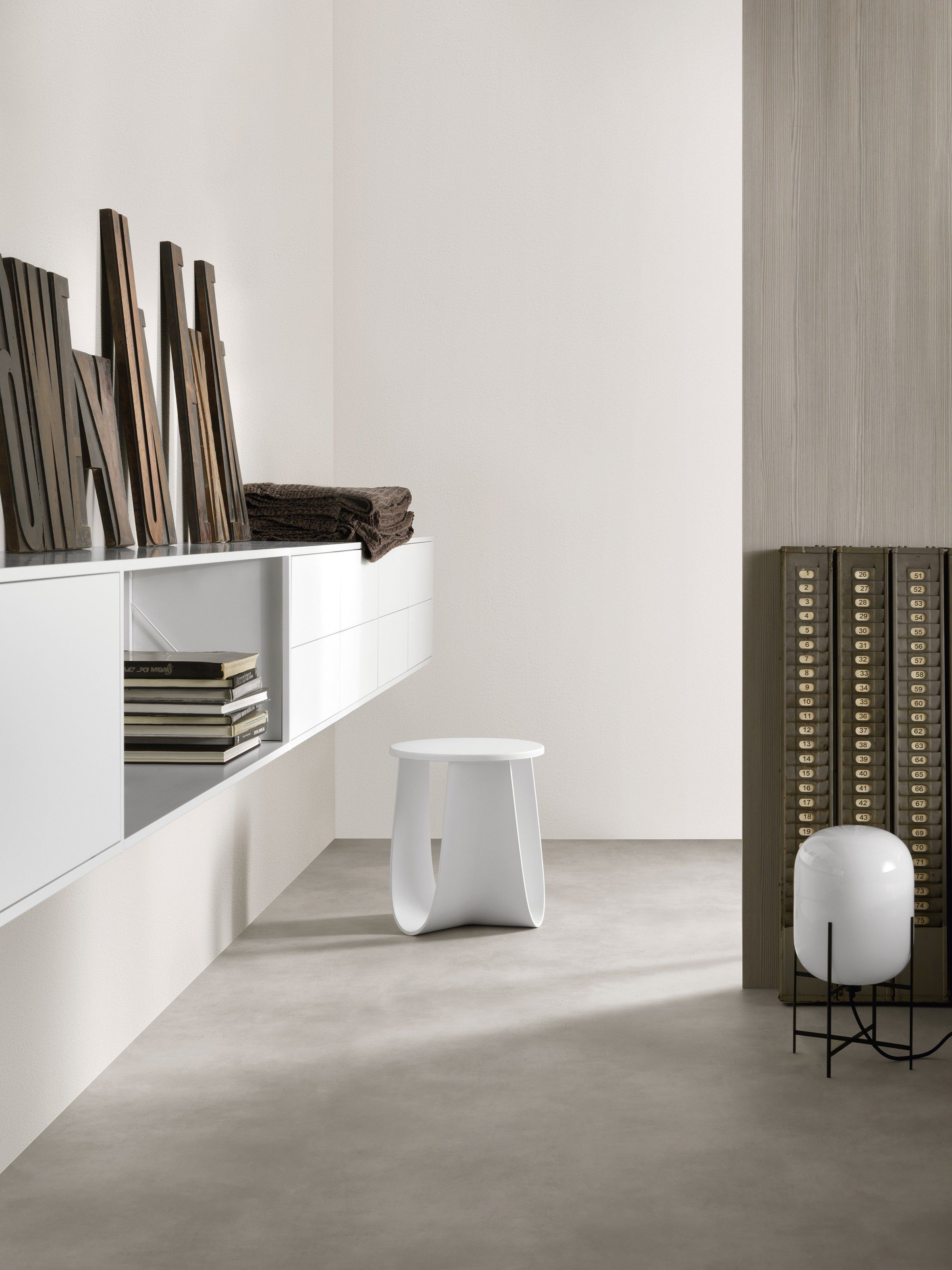 SAG Polyurethane stool / coffee table By MDF Italia | design Nendo