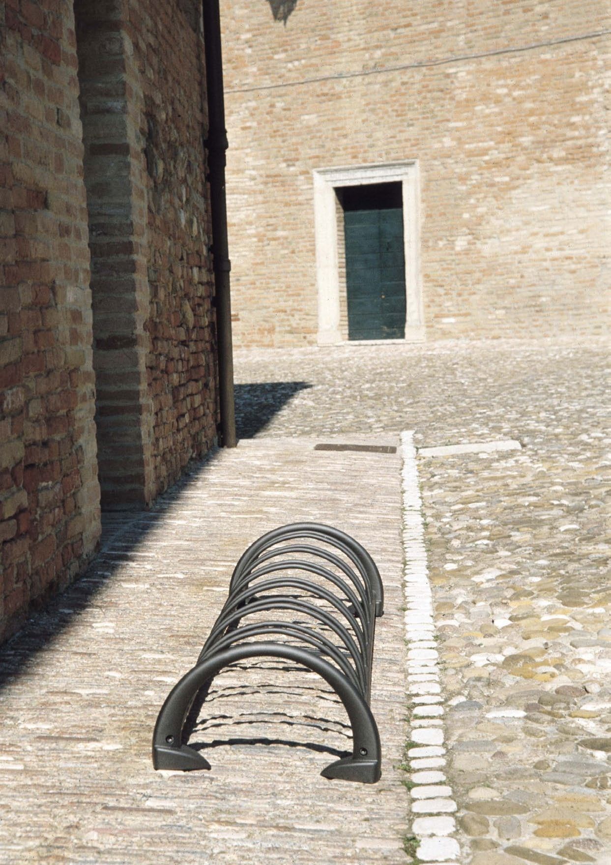 SALIX | Bicycle rack Salix Collection By Neri design Studio Associato ...