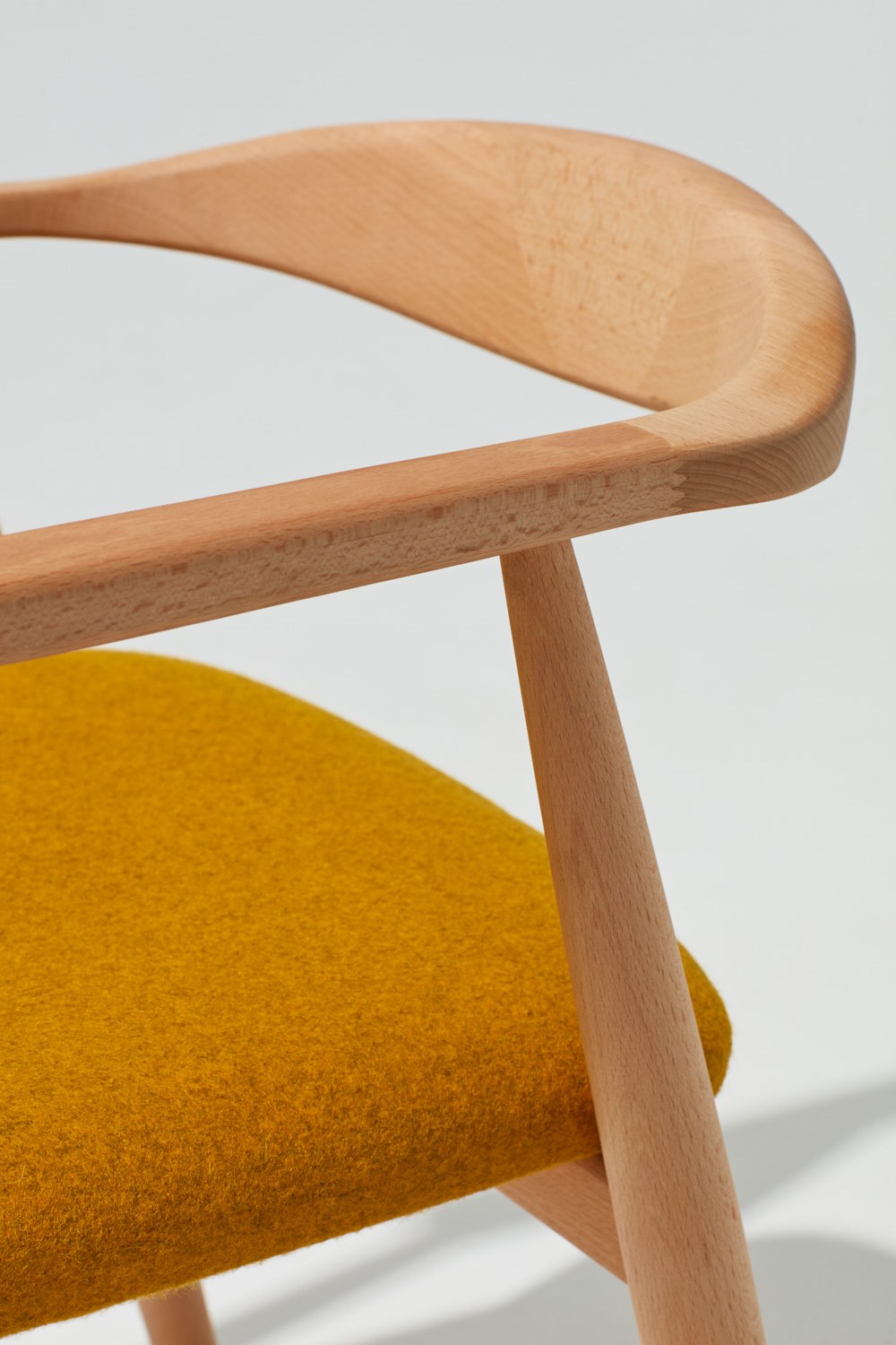 SAPPORO Open back fabric chair with beech frame and armrests By Annud ...