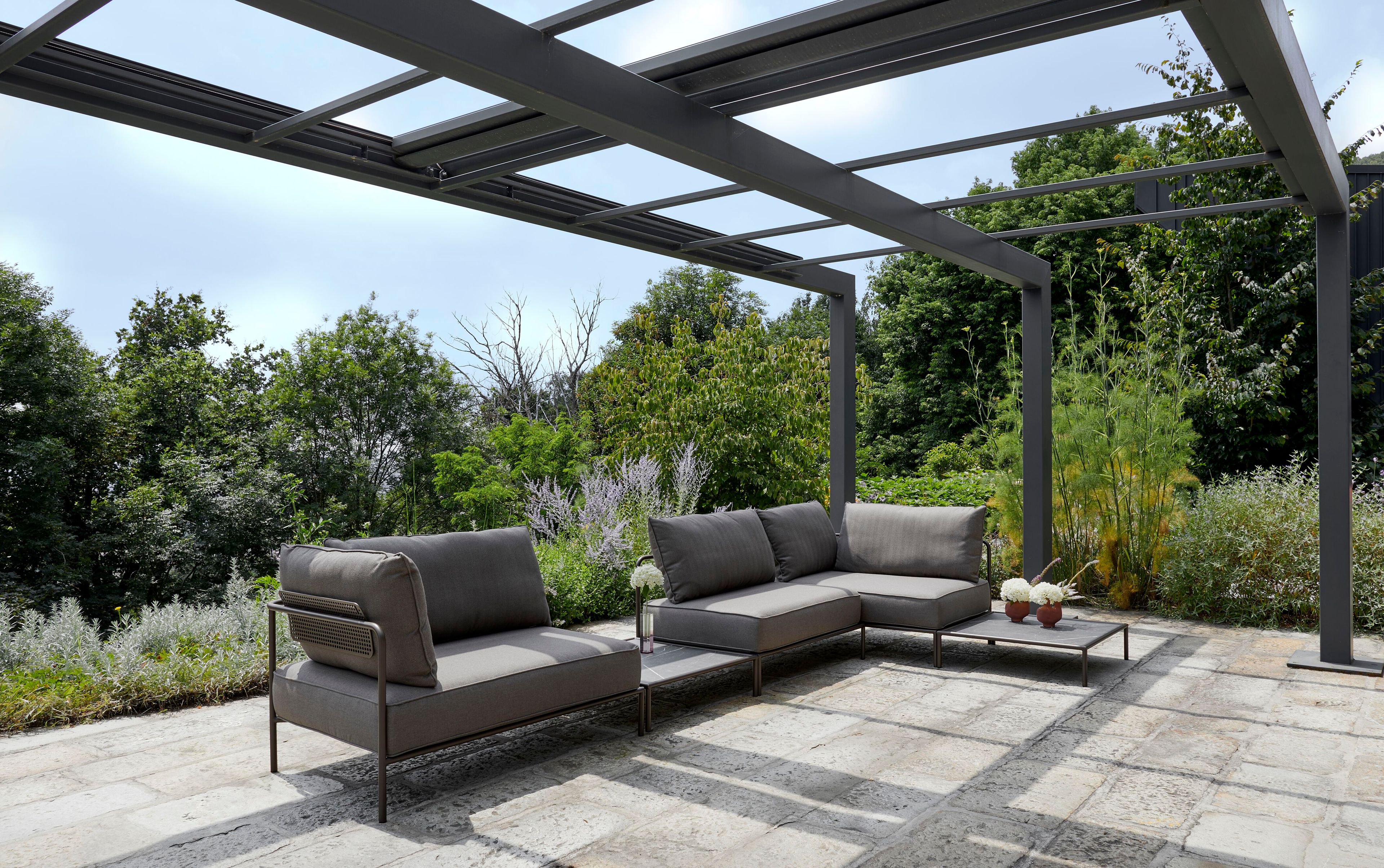 FLAP Corner modular steel and fabric garden armchair By S-CAB | design ...