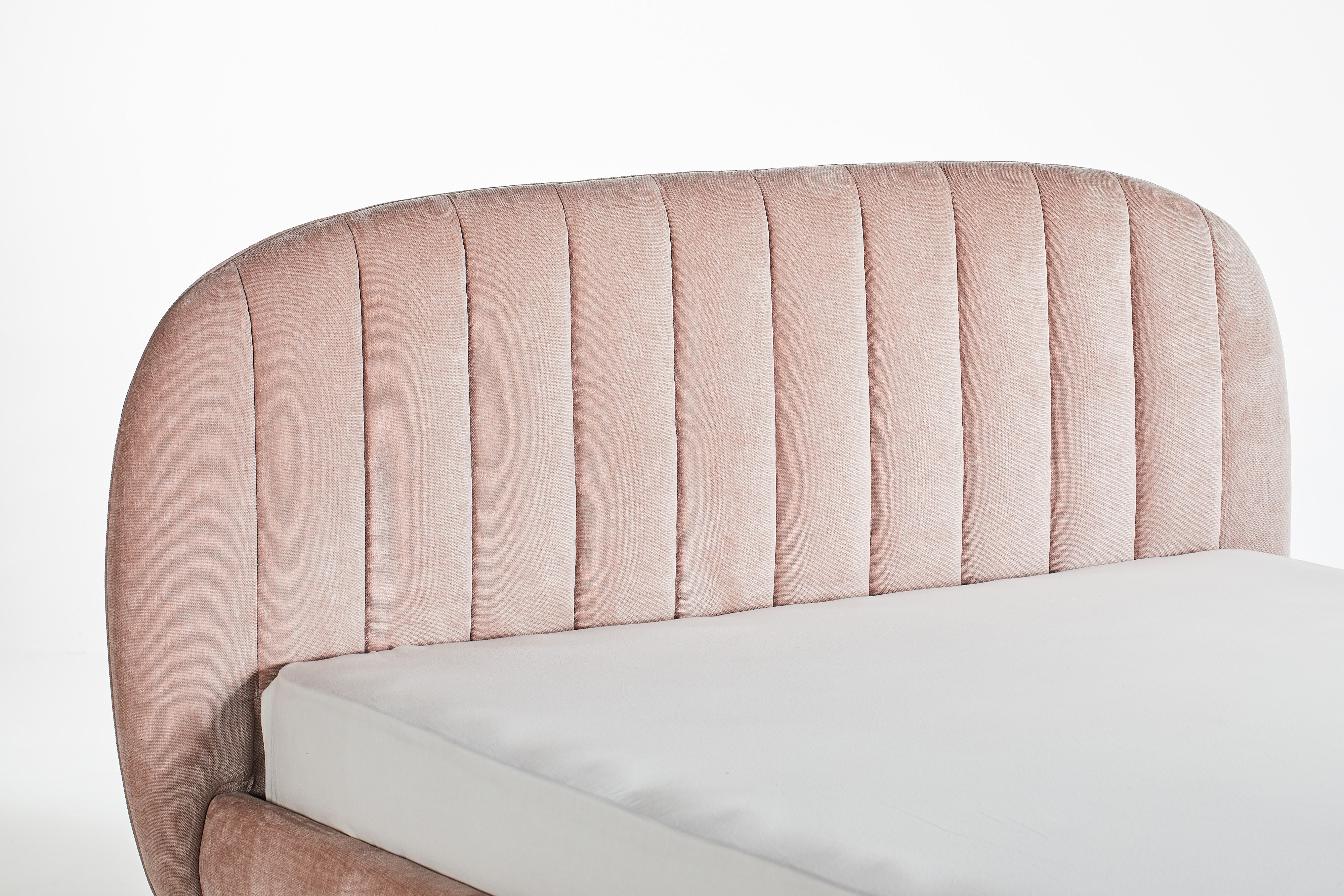 SCALLOP bed By grado design