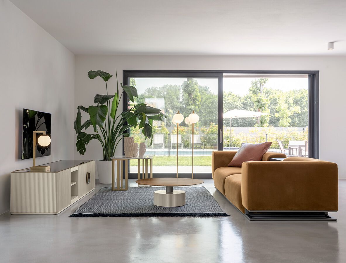 NEXT Low round wood veneer coffee table By SCAPPINI & C | design ...