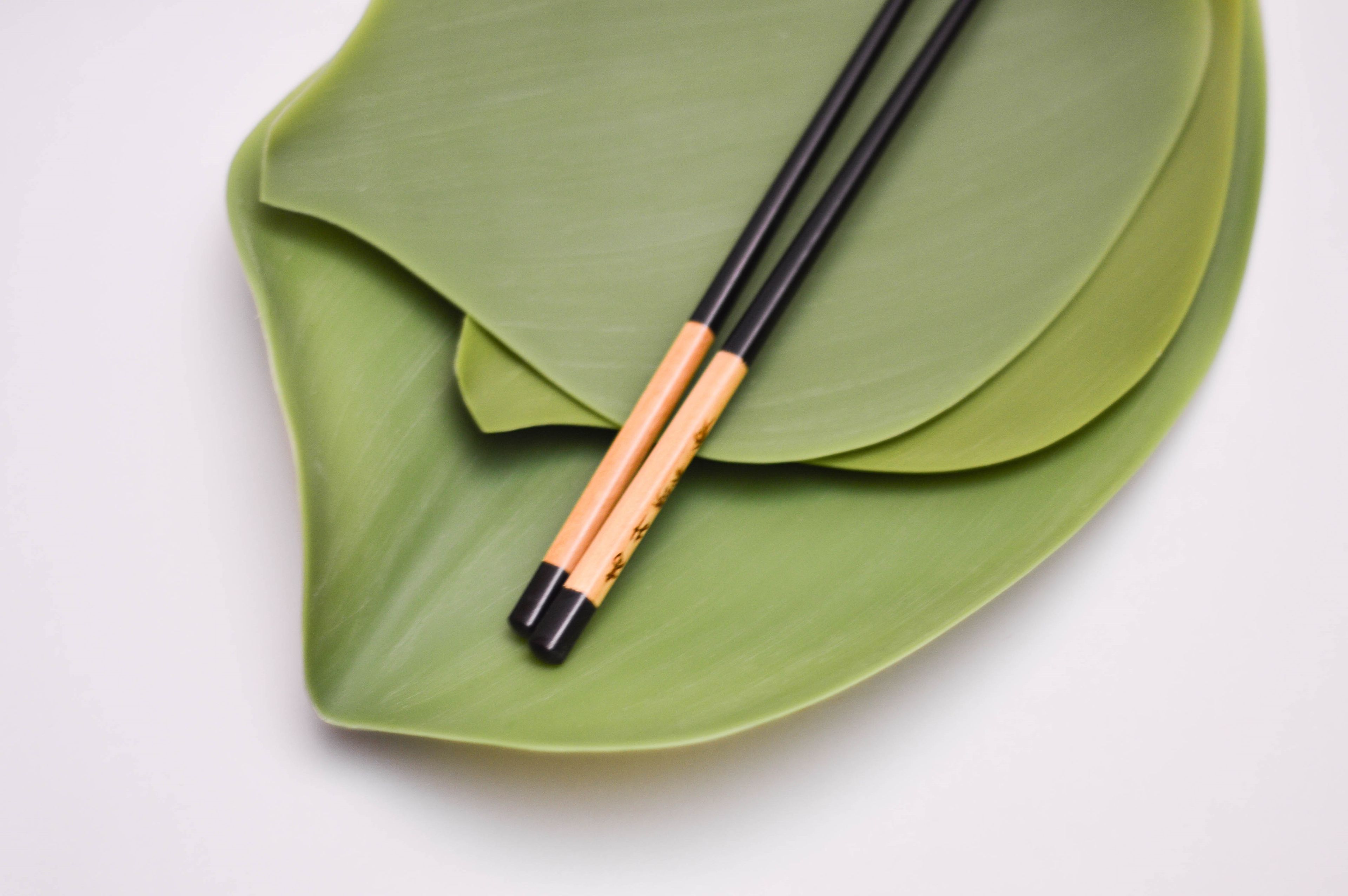 SEASONS Plate By COVO | design Nao Tamura