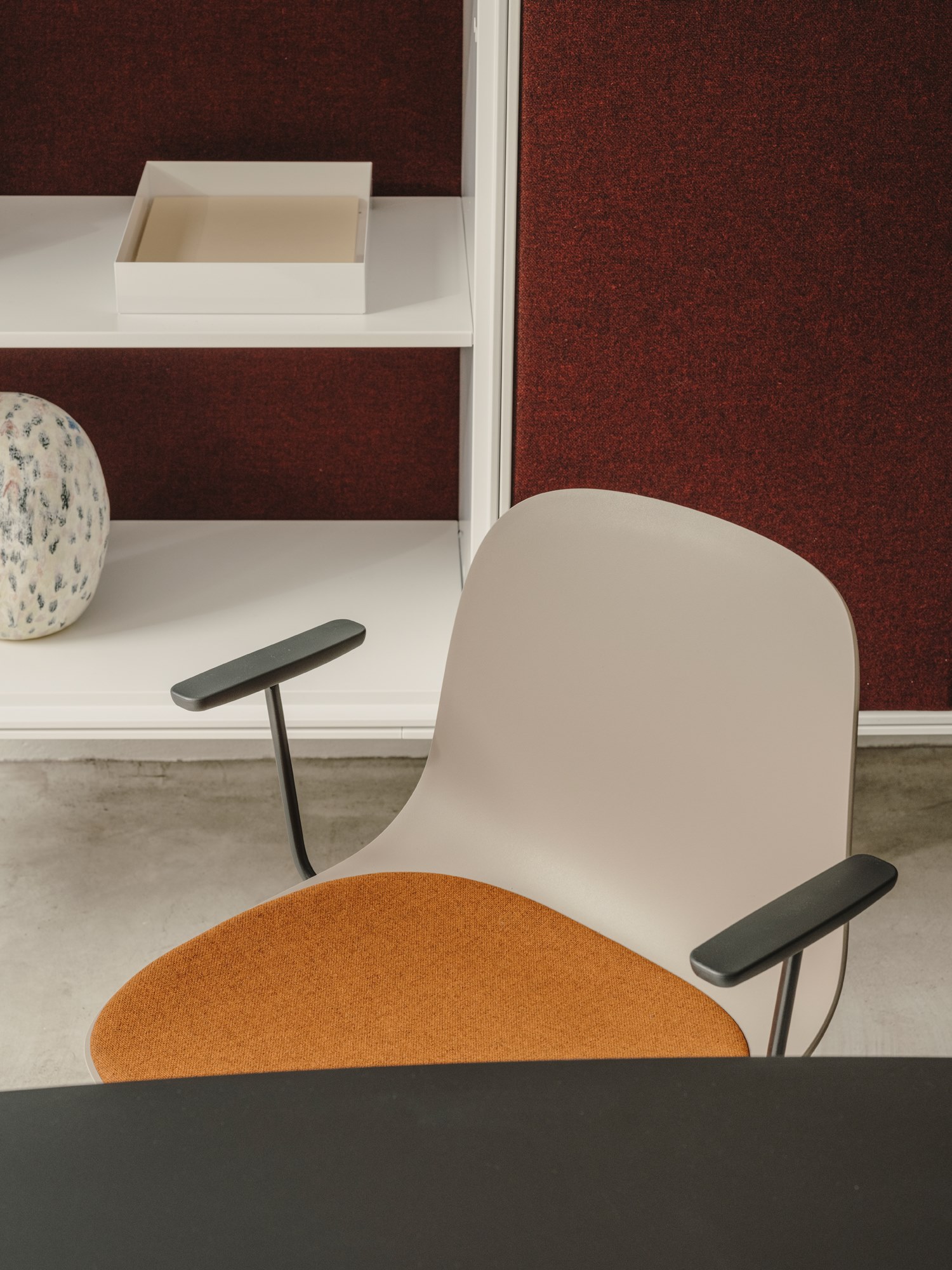 SEELA Swivel height-adjustable polypropylene chair By Lapalma | design ...