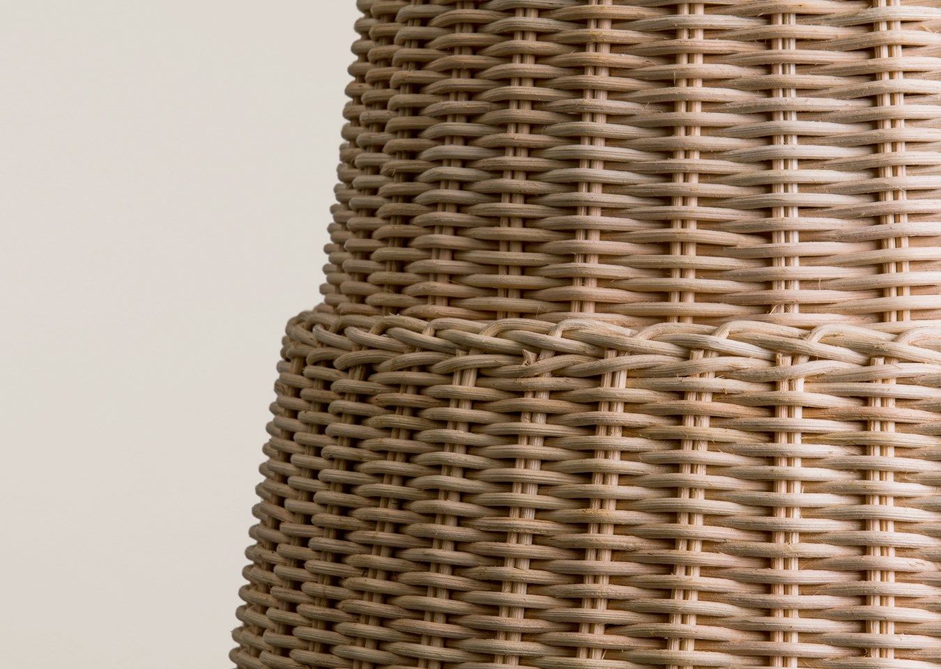 Woven wicker pendant lamp SEIA By Bottega Intreccio design Maurizio ...
