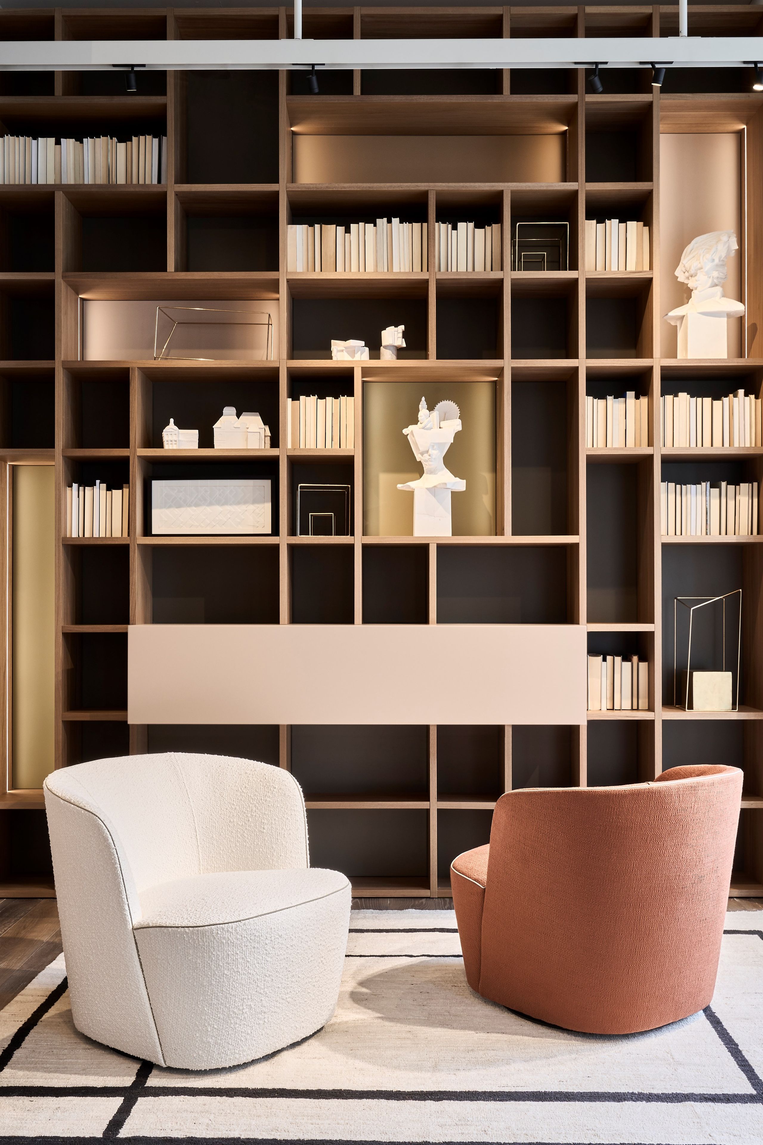 SELECTA Sectional modular custom bookcase By Lema