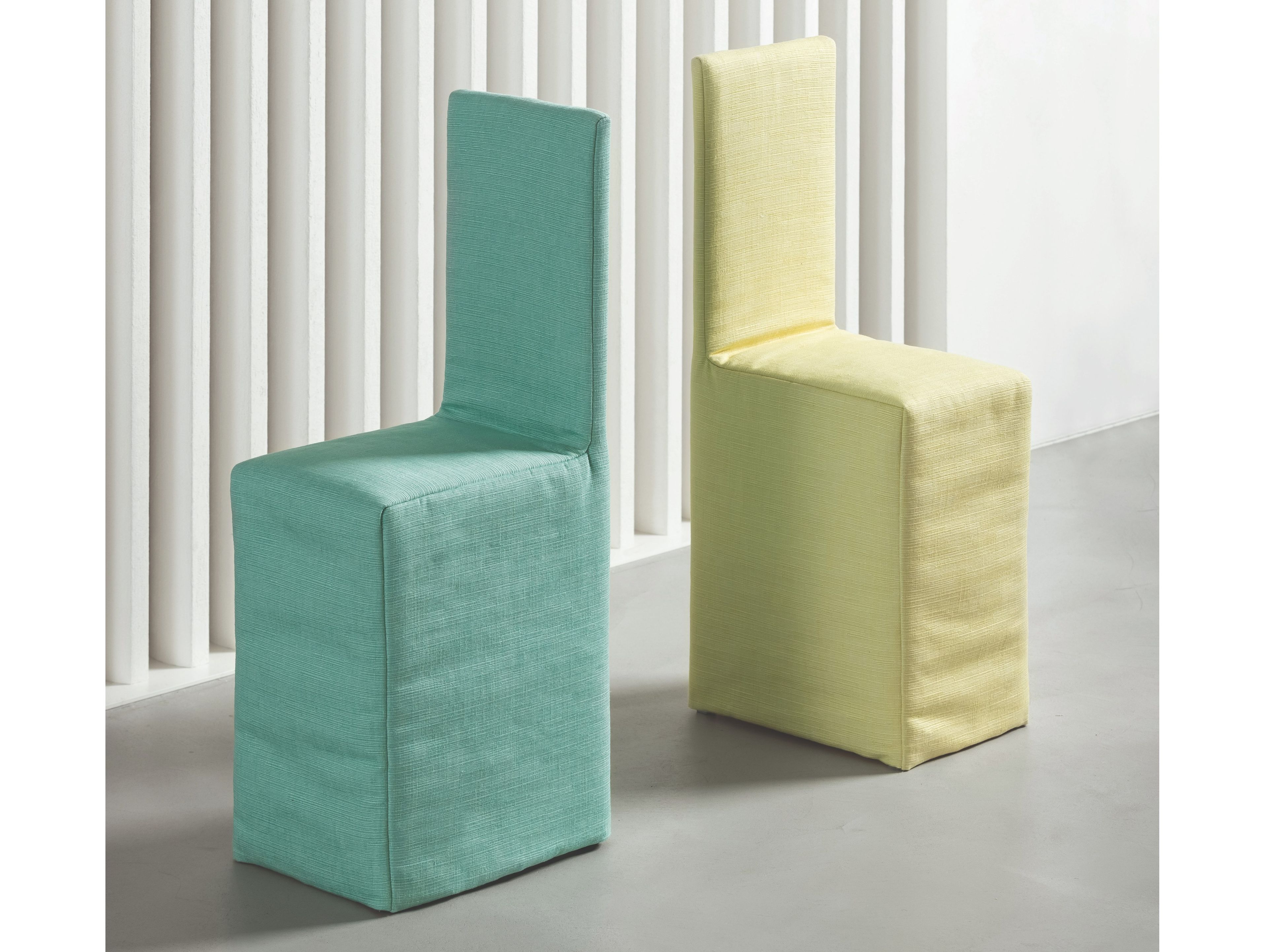 SERVOMUTO VESTITO valet stand By Flou