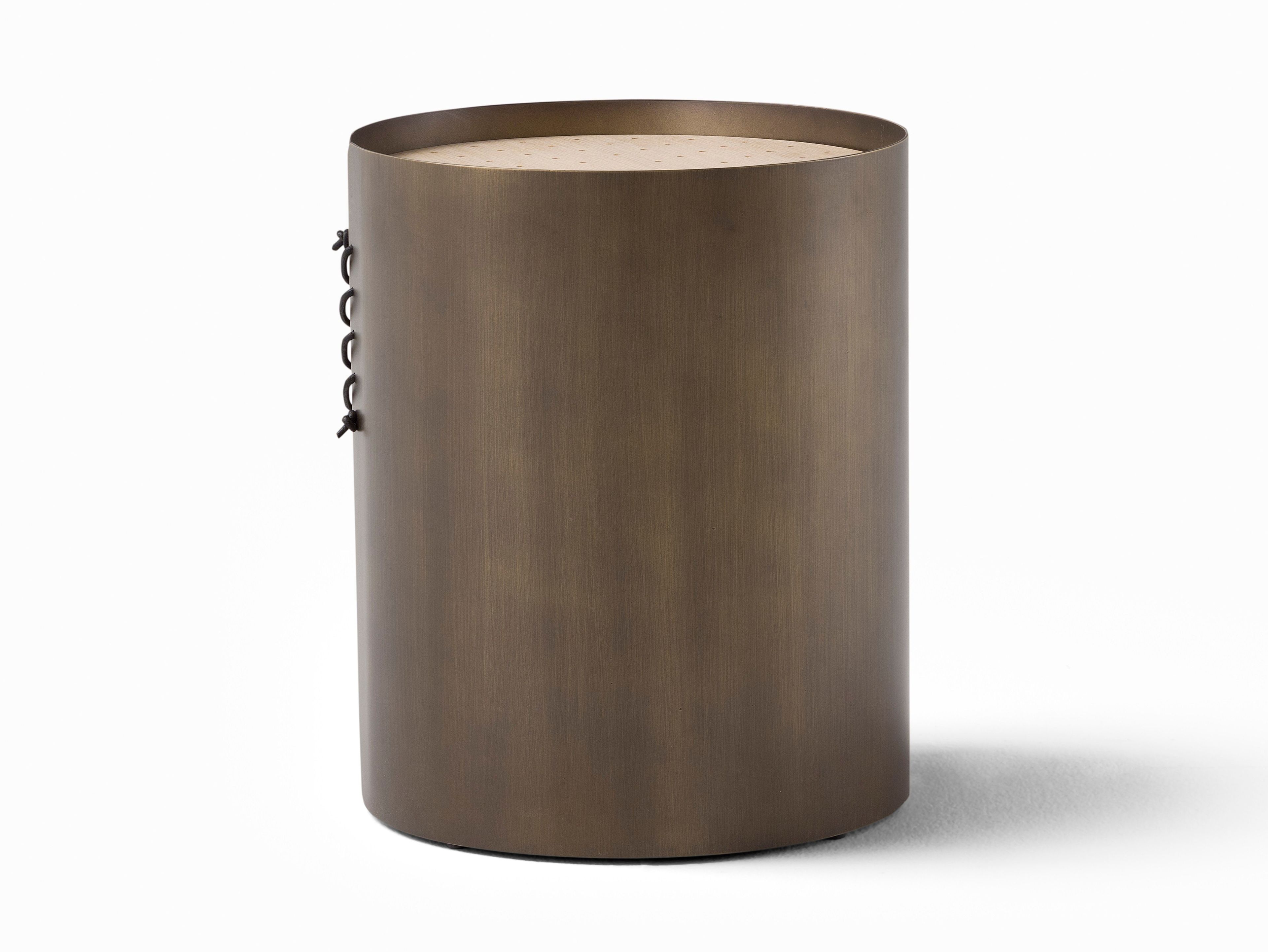 SETACCI Round coffee table with metal sheet base and wooden top By AMURA