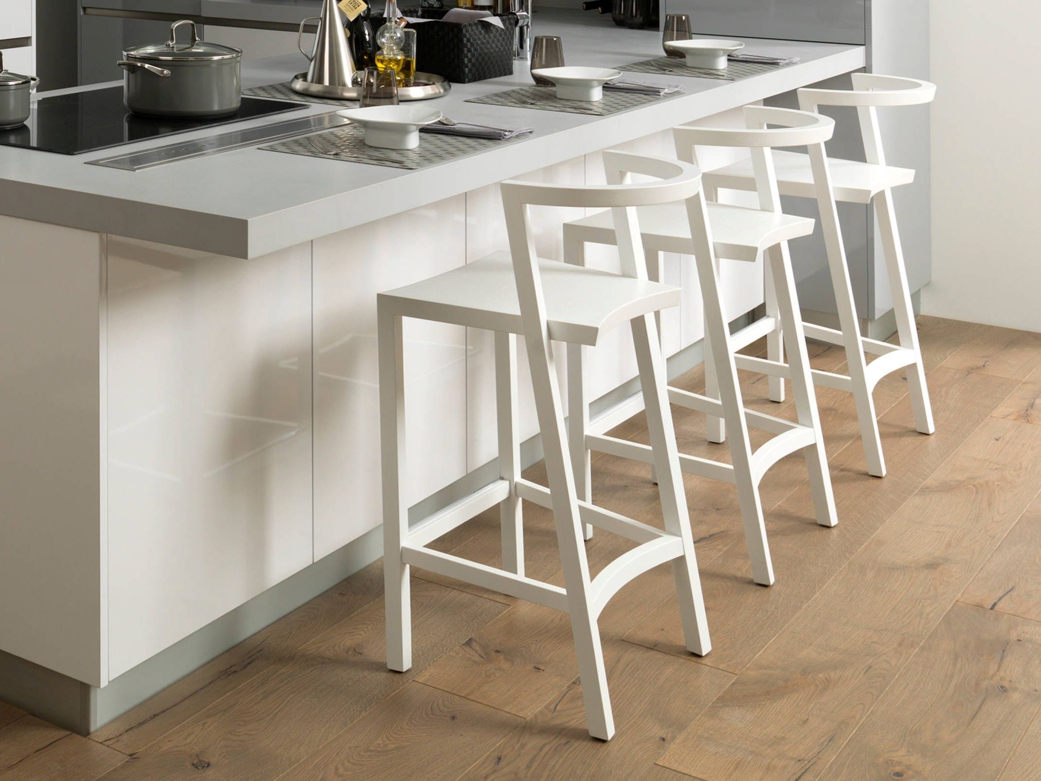 SEVEN | High stool By GAMADECOR