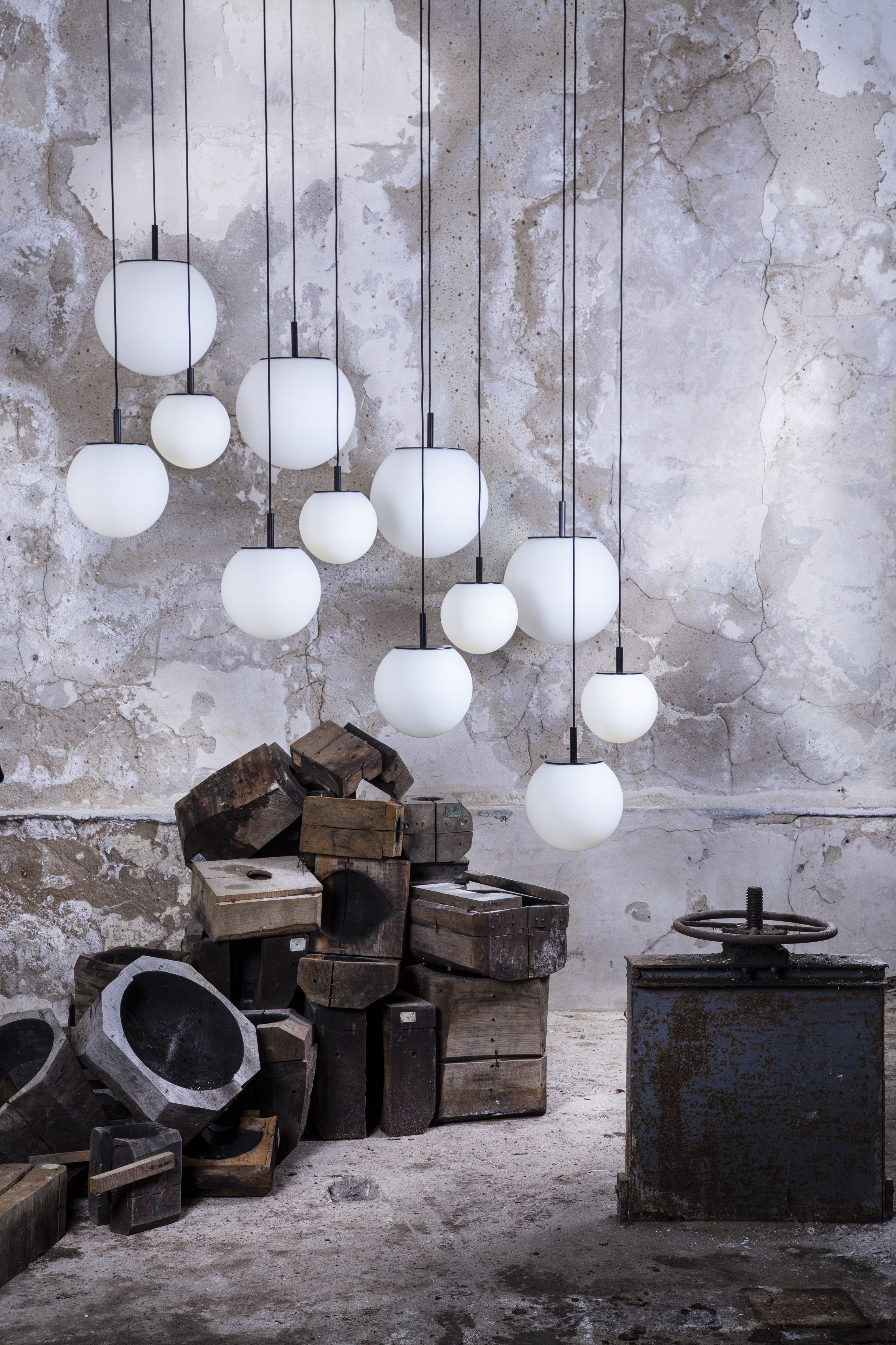 SFERA Pendant lamp By BROKIS