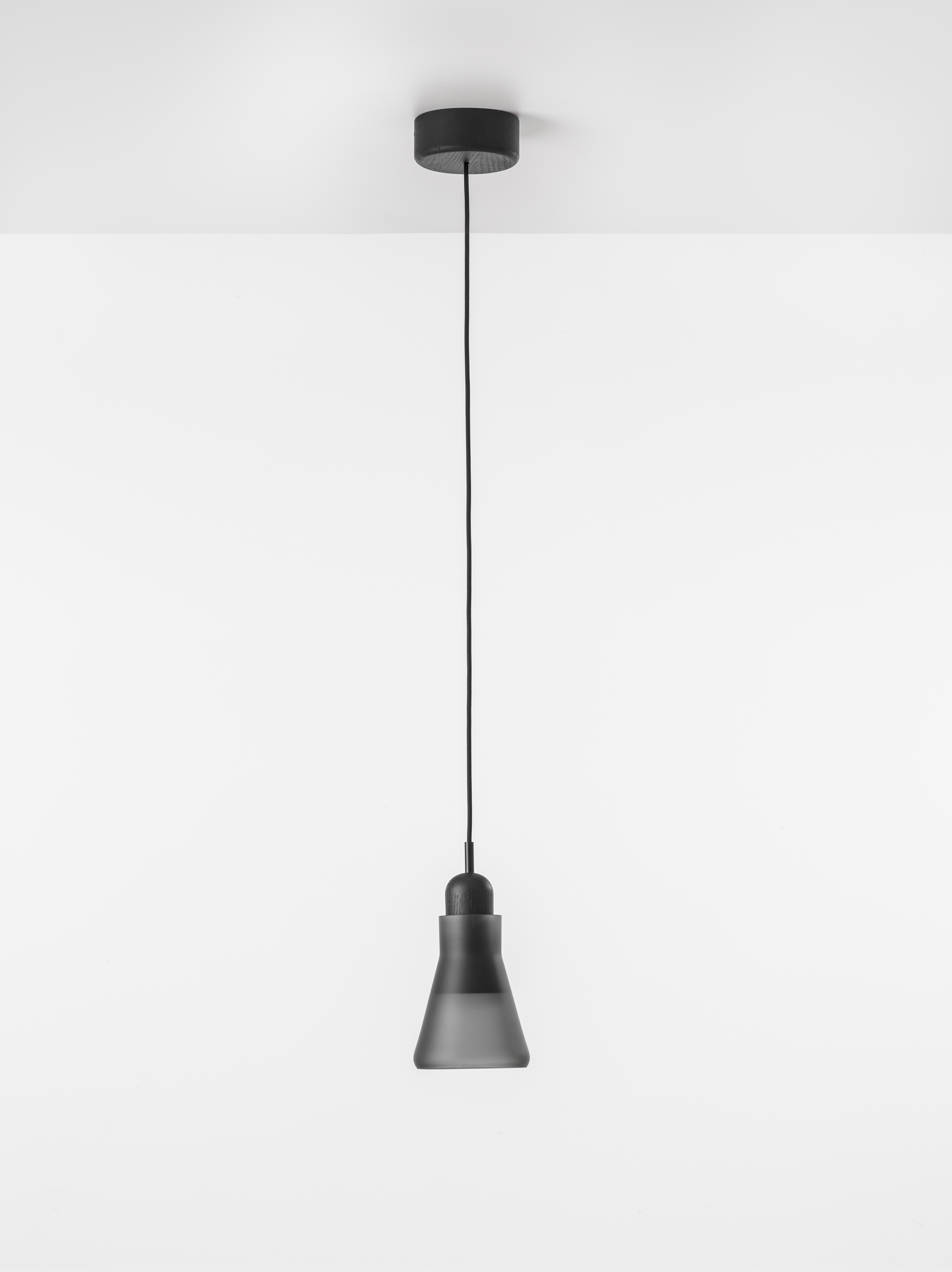 SHADOWS XL | Pendant lamp Shadows Collection By BROKIS design Lucie ...