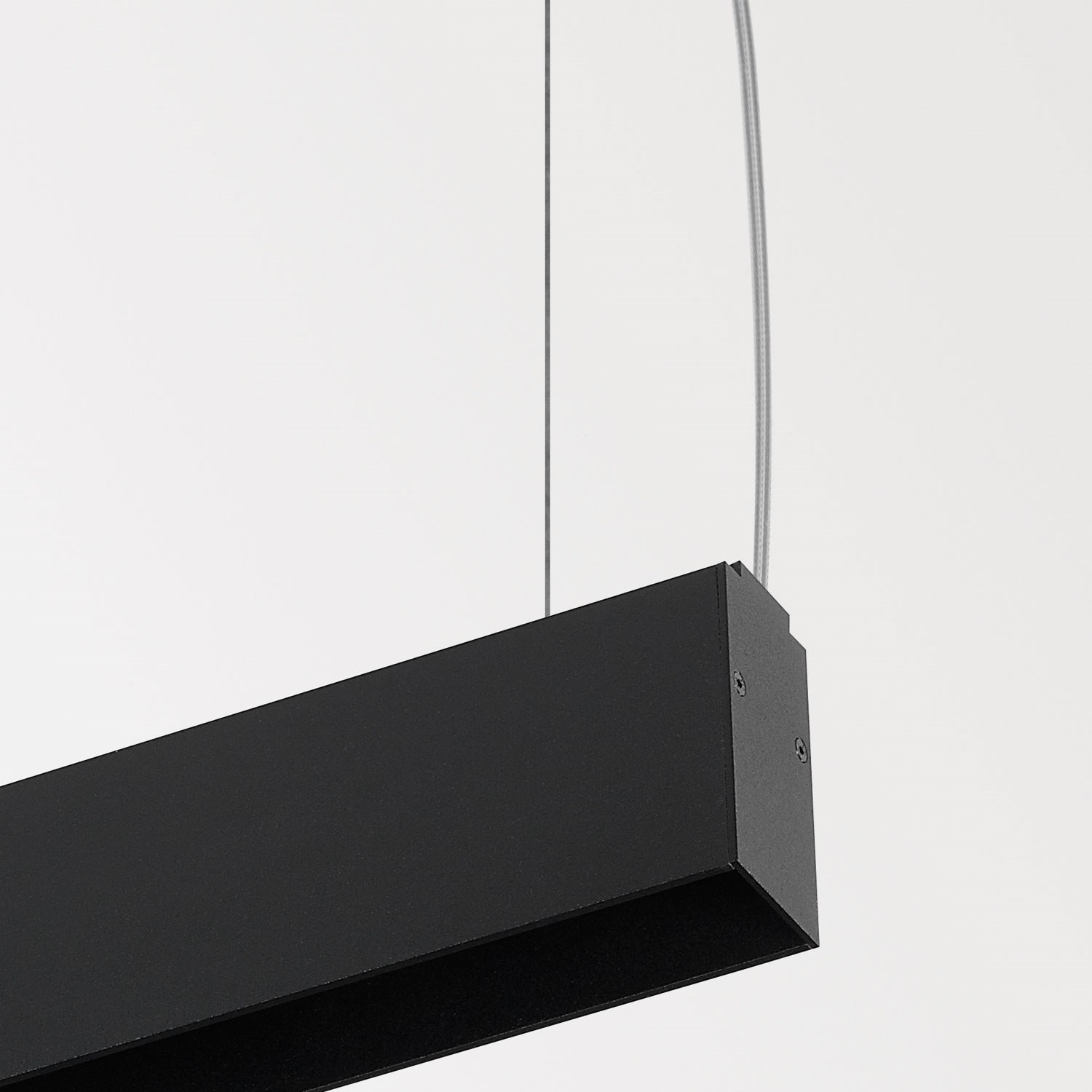 SHIFTLINE M44 linear lighting profile By Delta Light