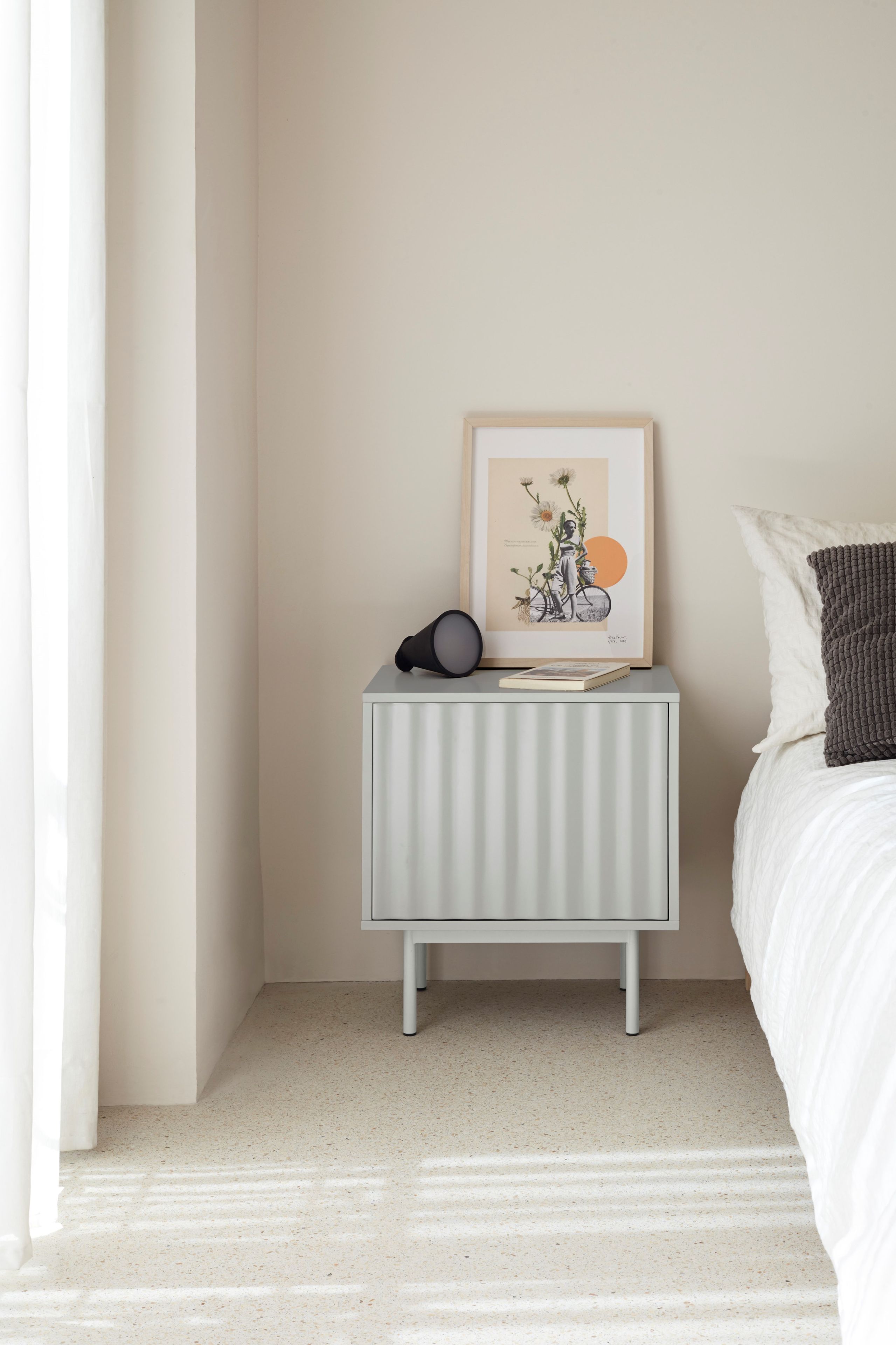 SIERRA MDF bedside table with drawers By TEULAT | design Cambres Design