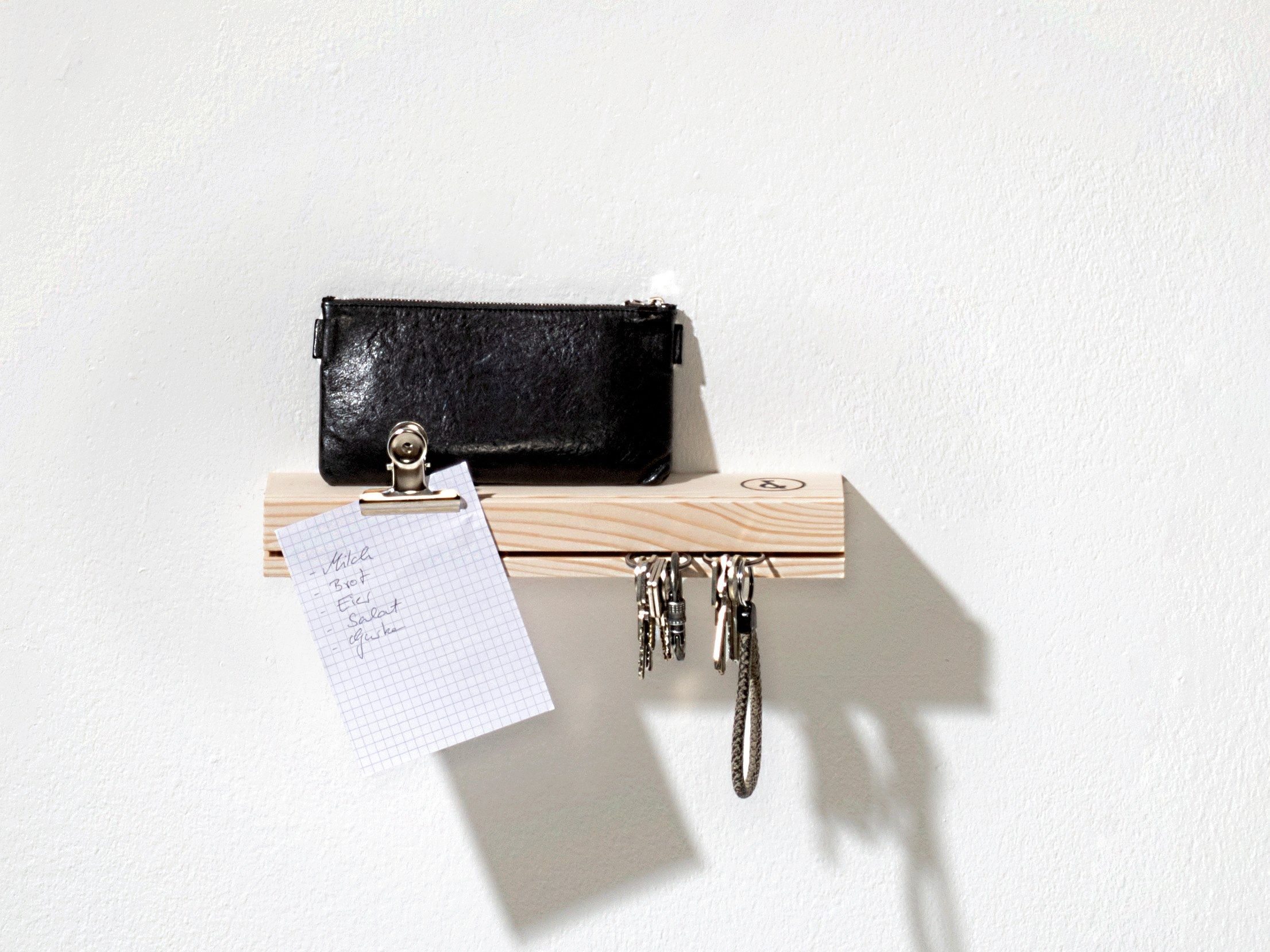 SILVER FIR KEY HOLDER #01 Key cabinet By Weld & co