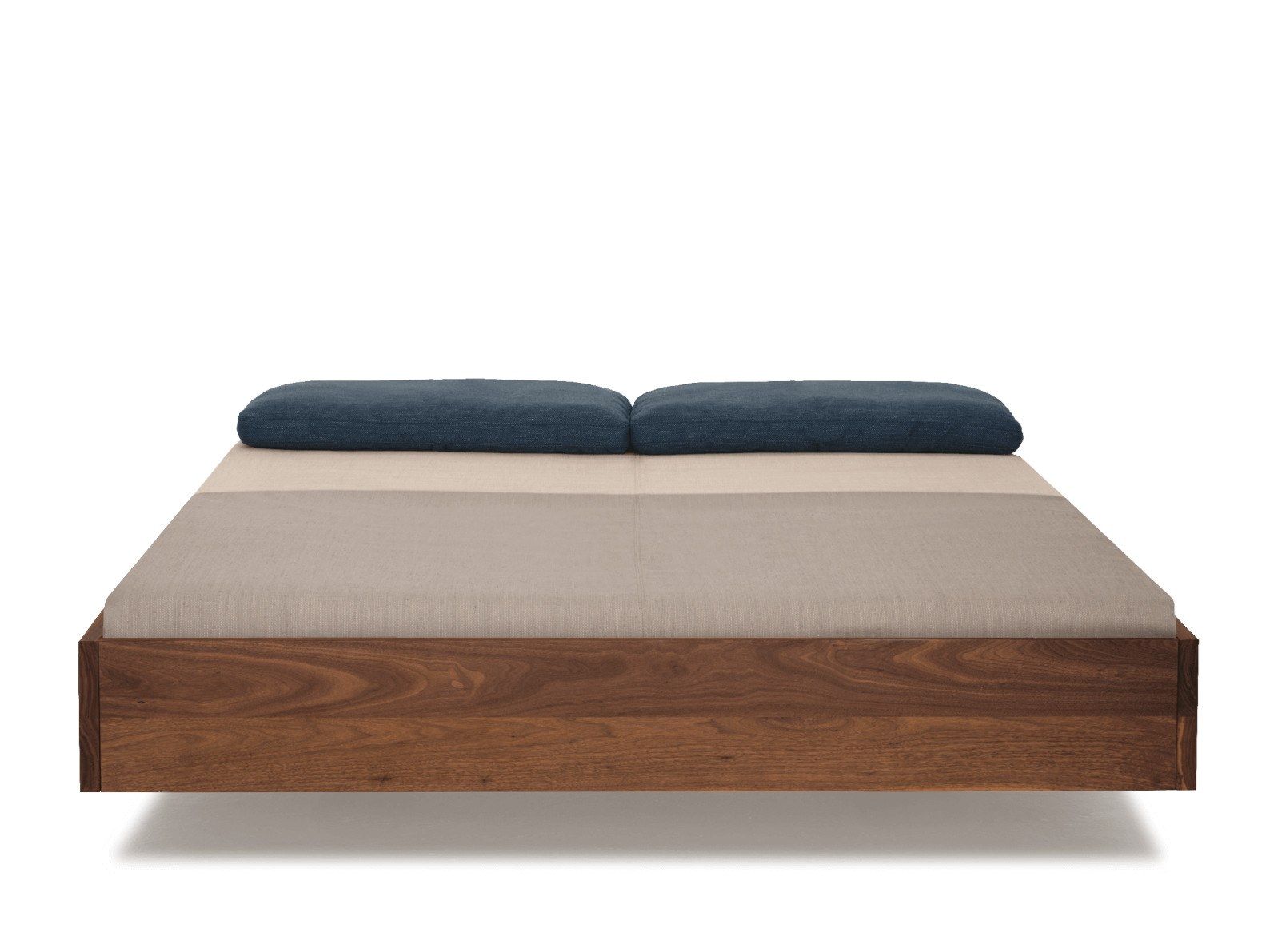 SIMPLE Solid wood double bed By ZEITRAUM | design Formstelle