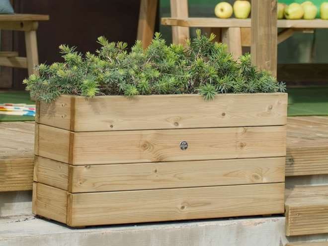 SIRMIONE | Pine planter By PIRCHER OBERLAND