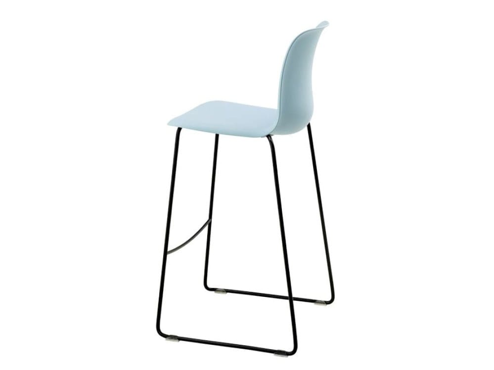 SIXE | Sled base stool By Howe design PearsonLloyd